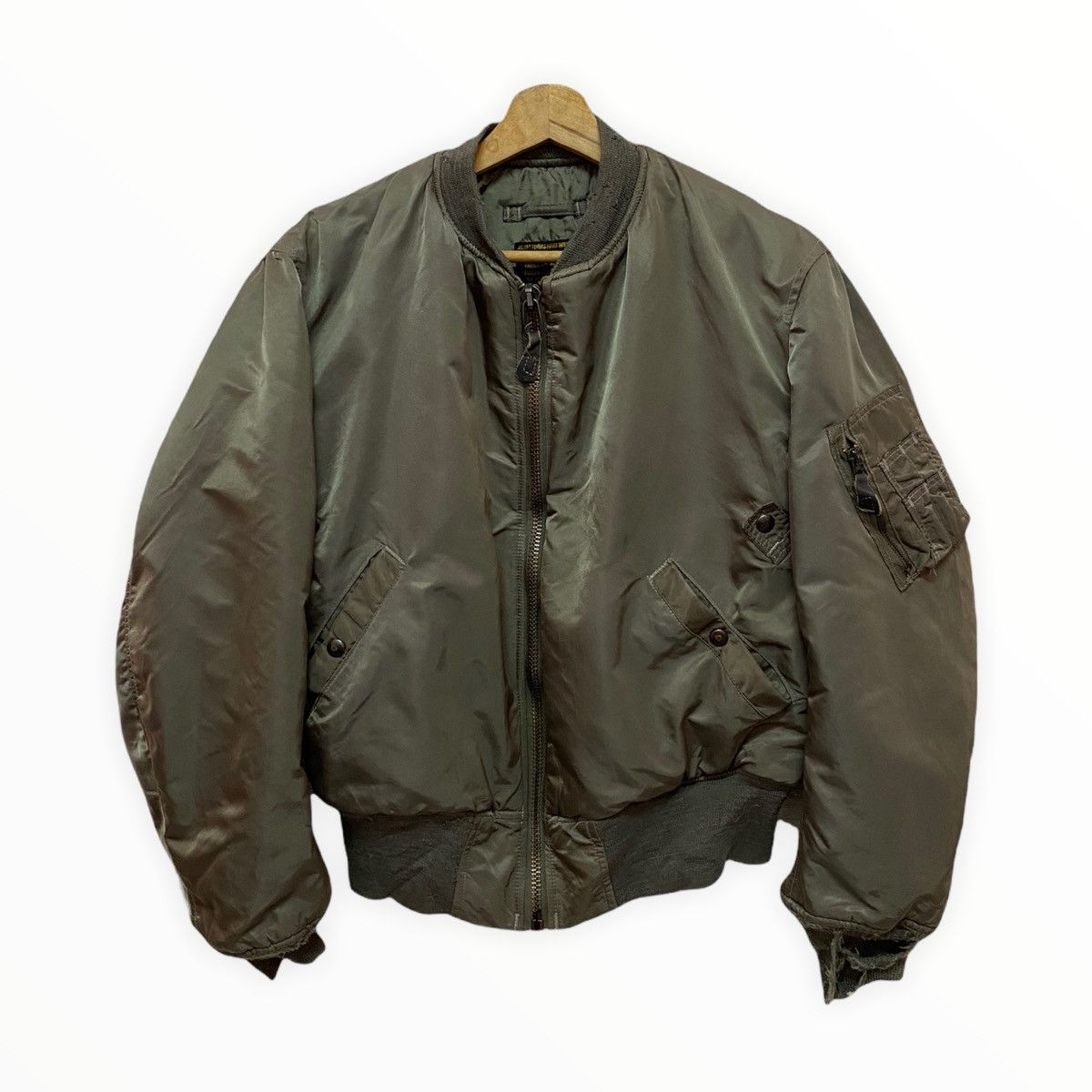 Avirex × Buzz Rickson's × Made In Usa RARE🔥AVIREX MADE IN USA TYPE MA-1 FLYERS BOMBER JACKET ...