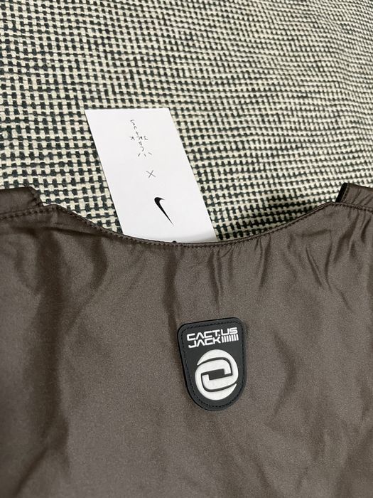 Nike Nike Travis Scott Cactus Jack Vest Brown | Grailed