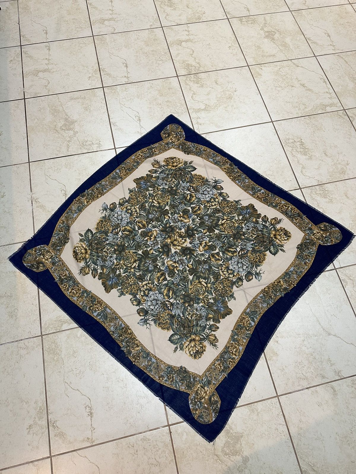 Italian Designers Art of the scarf For Tie Rack | Grailed