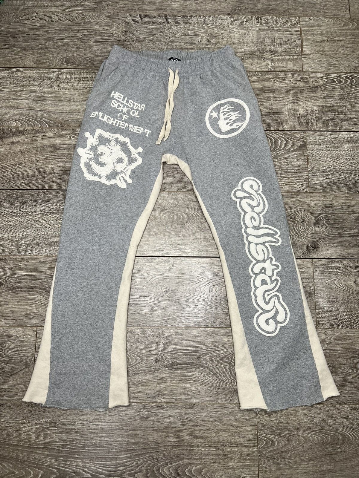 Streetwear HELLSTAR Flare sweatpants | Grailed