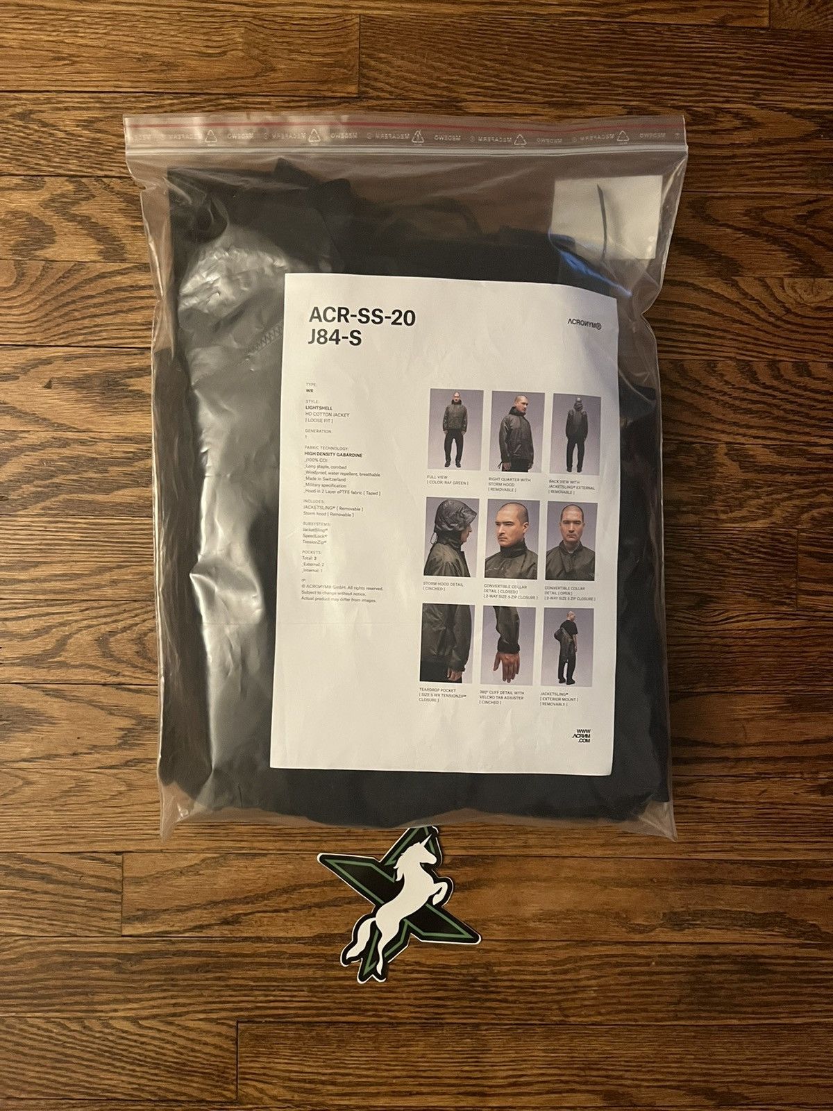 Acronym Acronym J84-S Black | Grailed