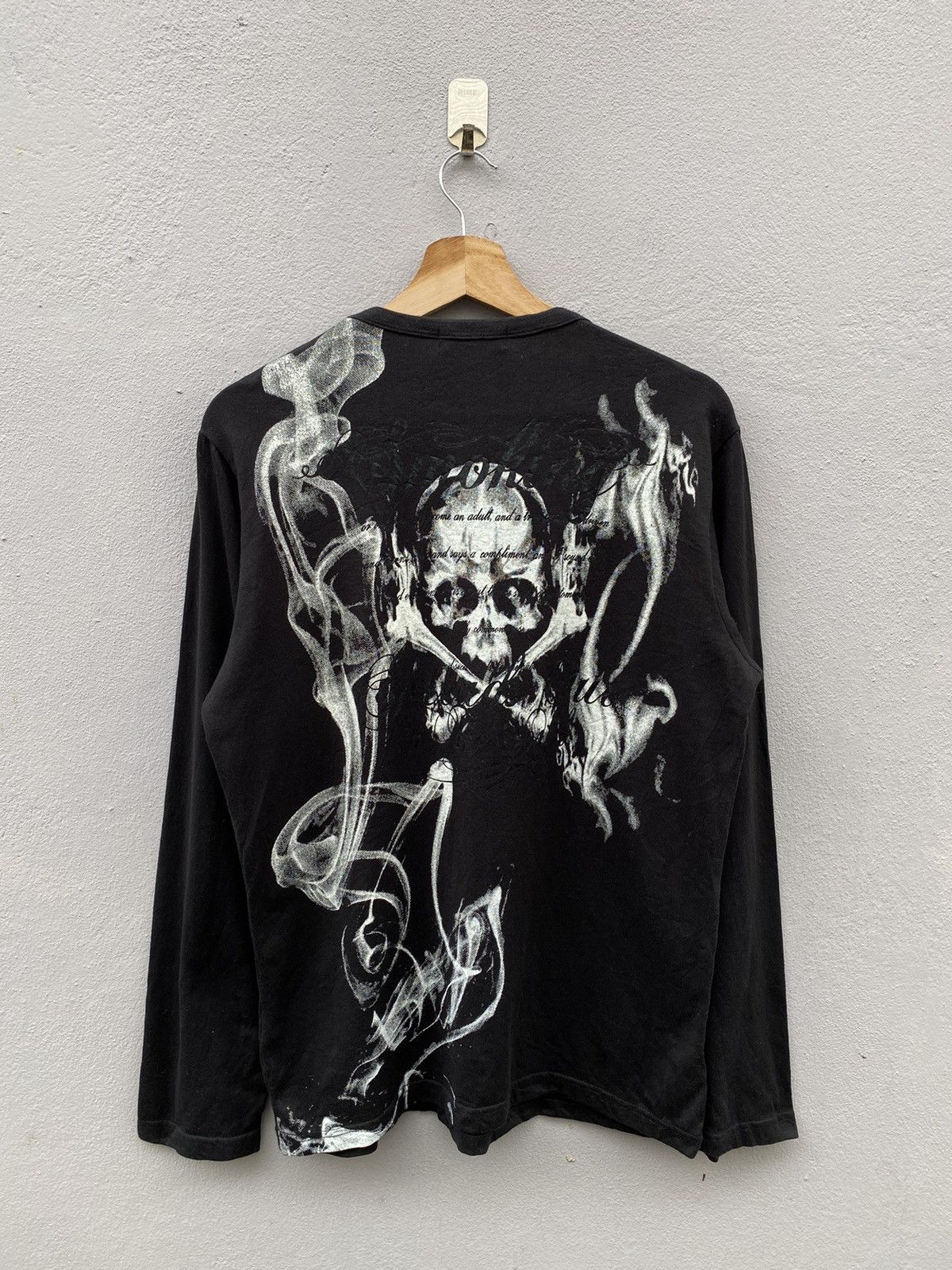 Japanese Brand 💥Japanese Defective Struct Smoking Skulls Crossbone ...