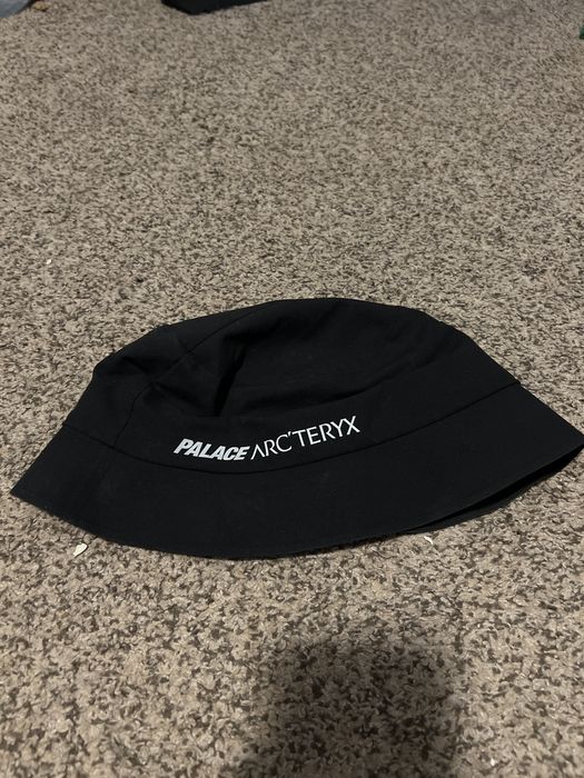 Arc'Teryx Palace x Arcteryx Sinsolo bucket hat | Grailed Arc'Teryx Palace x Arcteryx Sinsolo bucket hat | Grailed