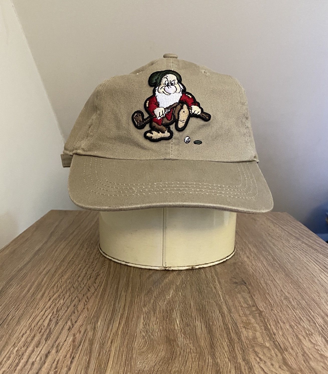 Dad Hat × Disney × Vintage Vintage 90’s Grumpy Golf Disney Dad Hat ...