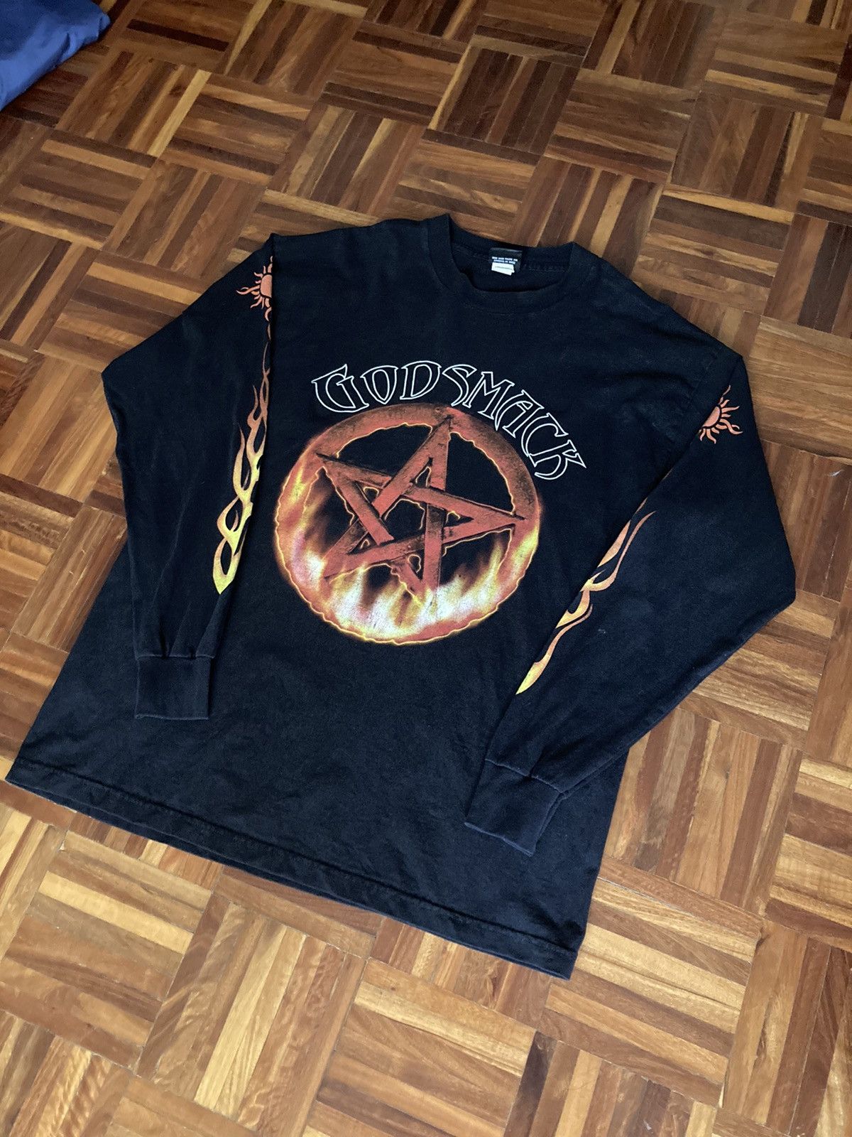Band Tees × Giant × Vintage Vintage Giant Tag Godsmack Longsleeve Tour ...