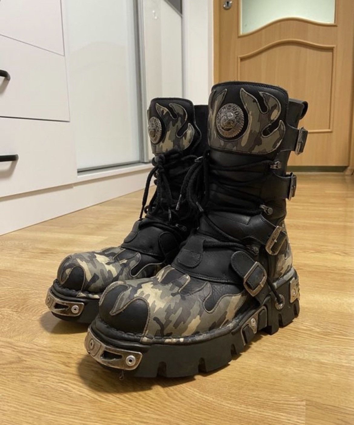 New Rock NEW ROCK REACTOR BOOTS | Grailed