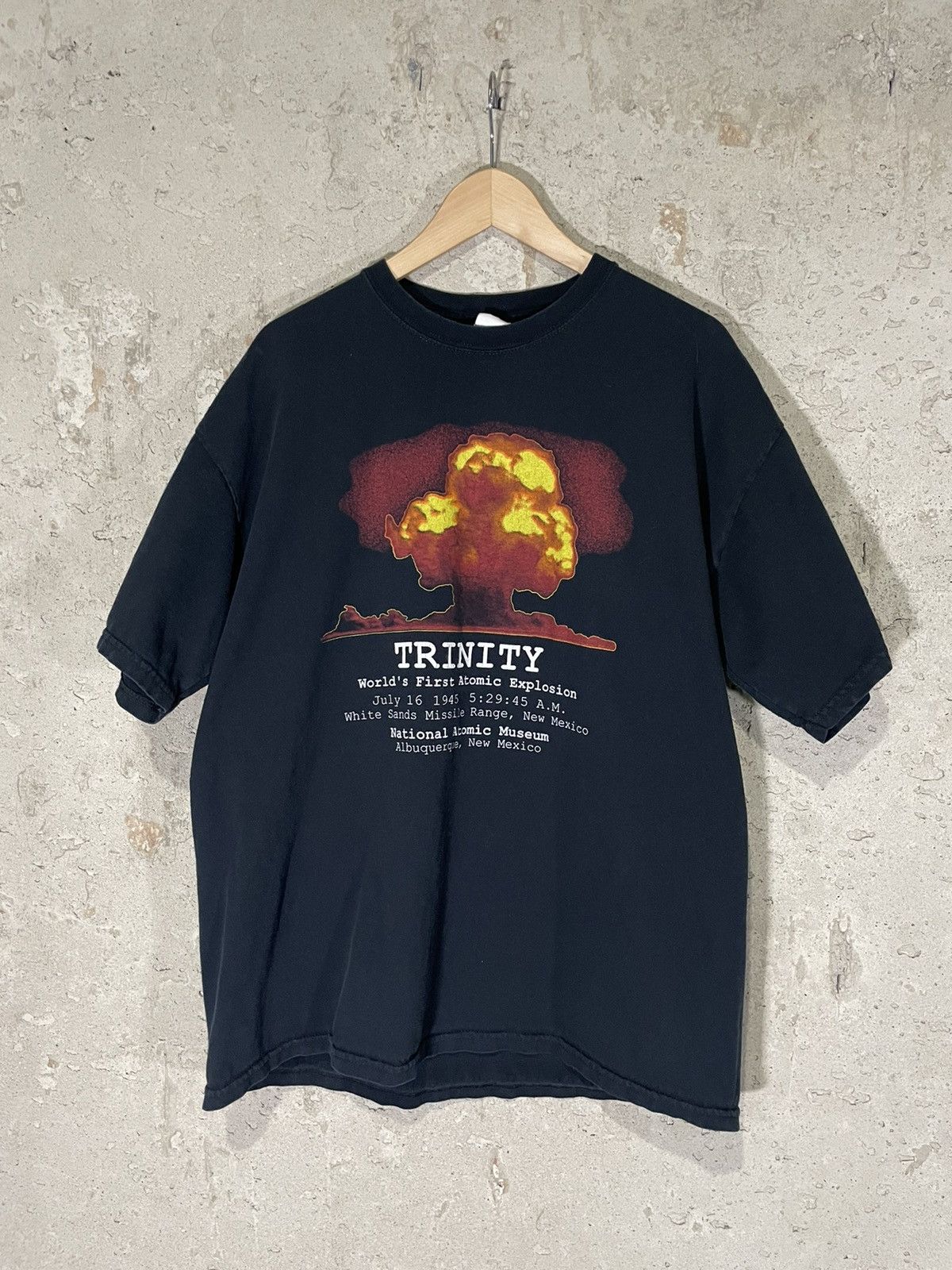 Art × Vintage Trinity Bomb worlds first nuclear explosion vintage ...