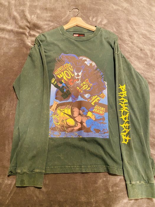 Marvel Comics WOLVERINE VS. VENOM LONG SLEEVE - MUSTARD GREEN | Grailed