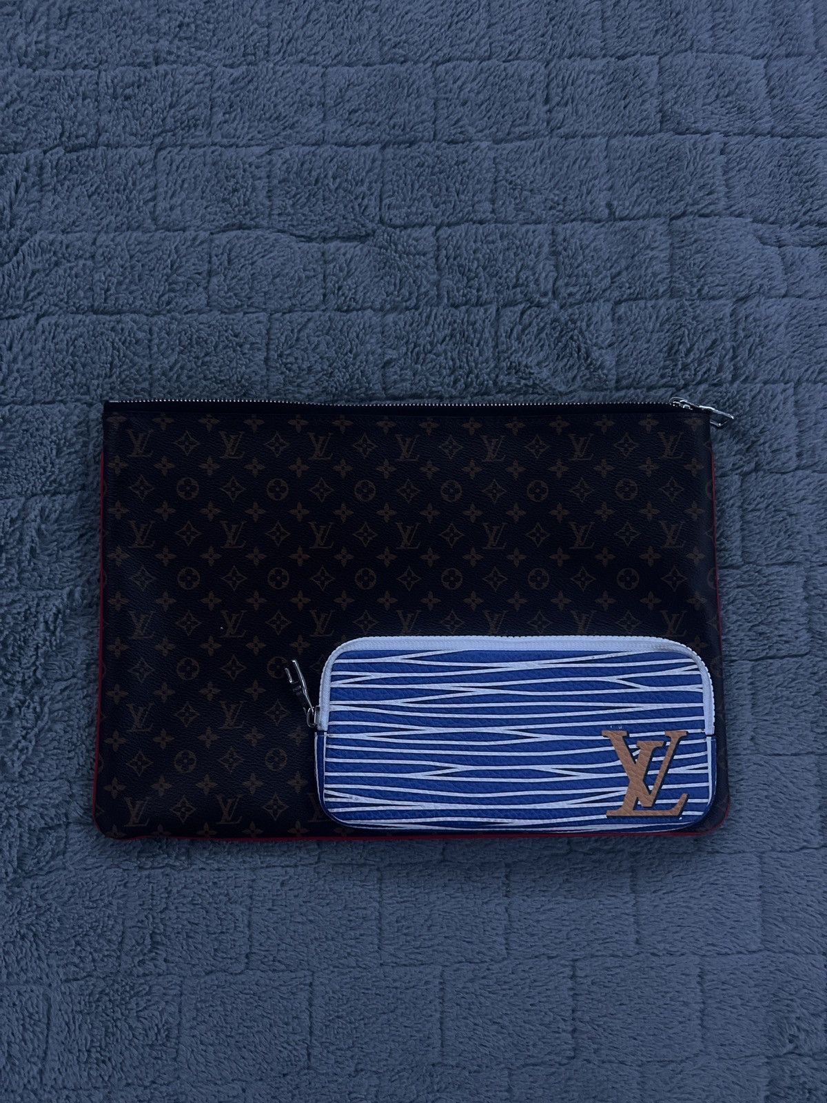 Louis Vuitton Louis Vuitton Computer/Laptop bag “rare” fits Mac | Grailed