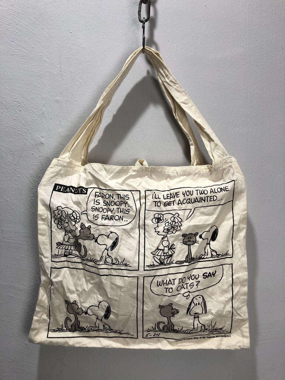 Peanuts Faron and Snoopy cotton bag | Grailed