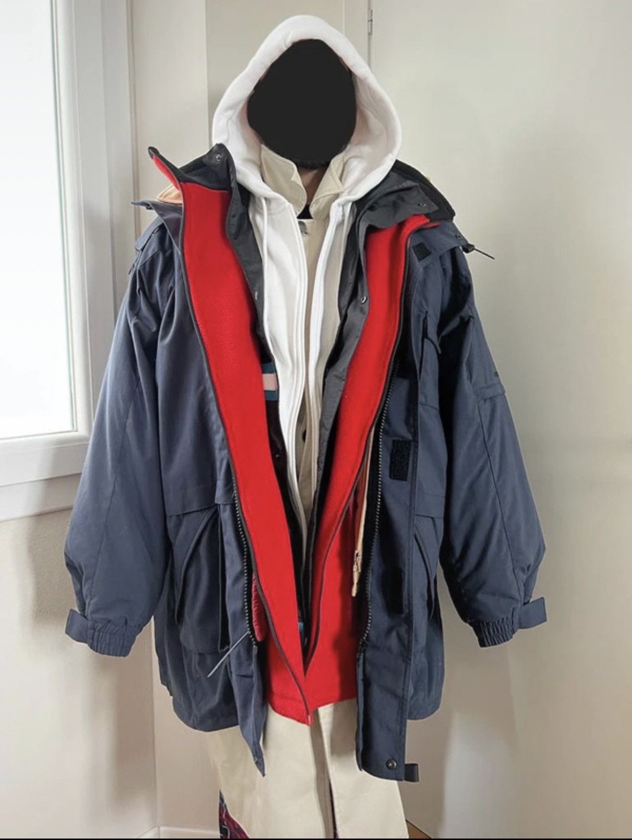 Balenciaga REMOVING THIS MONTH💥Balenciaga FW18 7 layer parka runway💥 ...