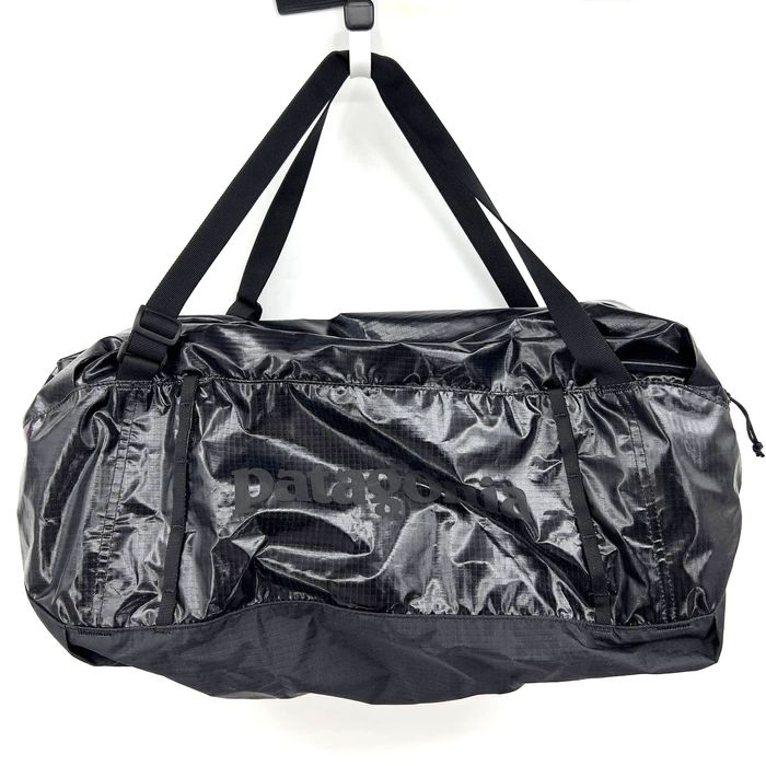 Patagonia Patagonia Black Hole Shiny 30L Duffel Bag & Backpack Light ...