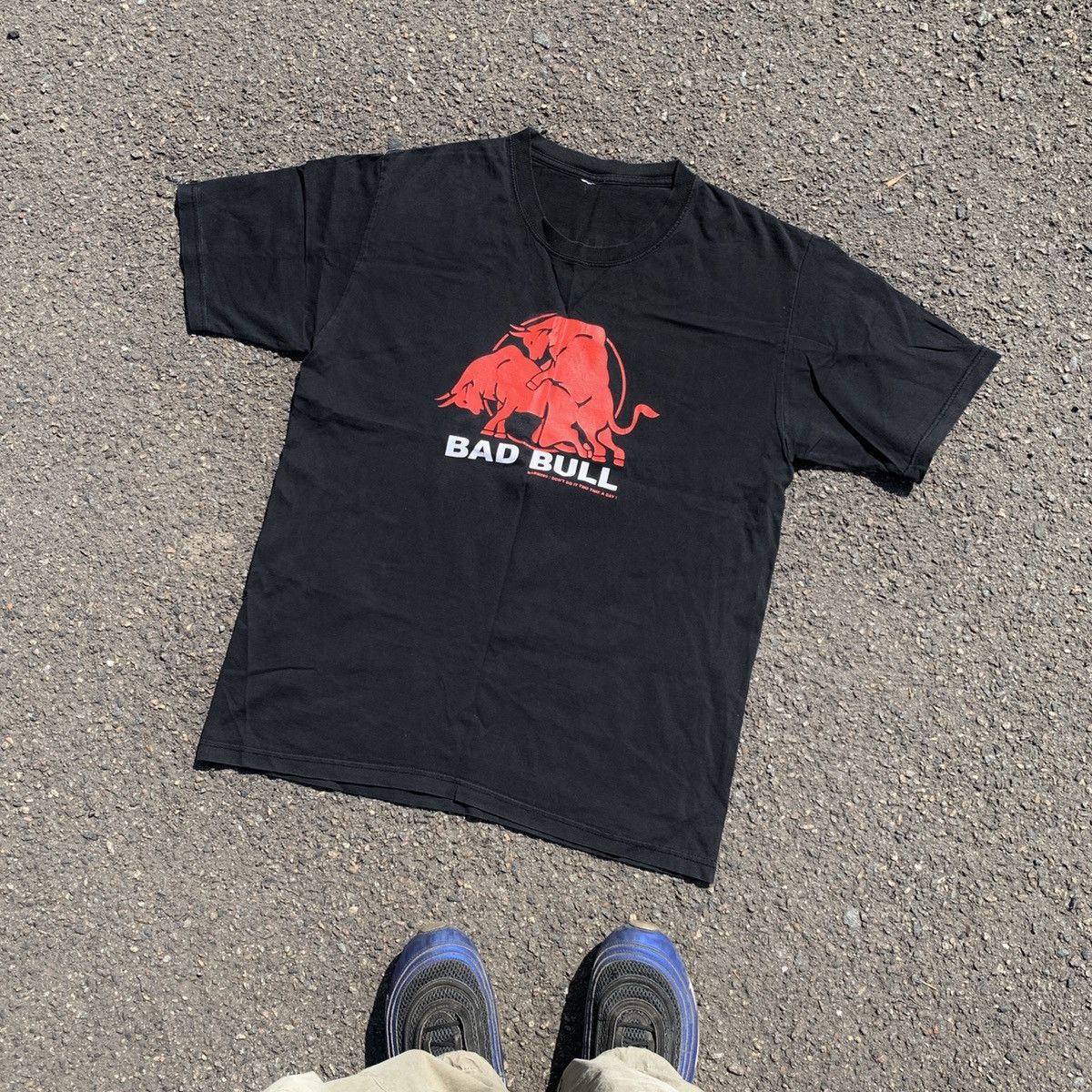 Humor × Streetwear × Vintage Vintage Bad Bull 90s Black Tee Shirt Red ...