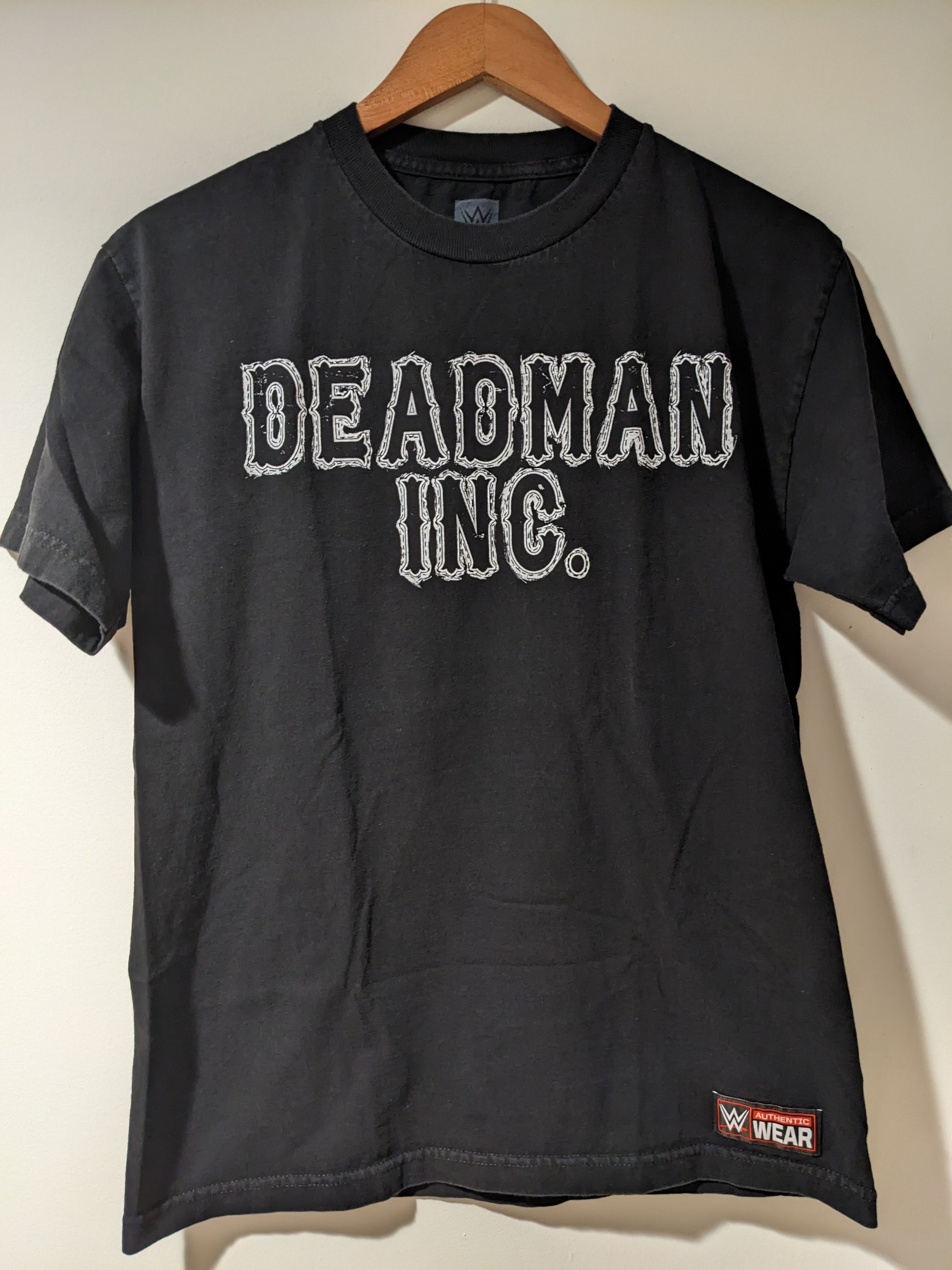 Vintage Dead Man Inc Vengeance Unearthed The Undertaker WWE T-Shirt ...