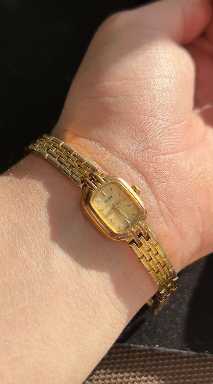 Japanese Brand × Streetwear × Vintage Vintage Japanese style Gold Watch ...