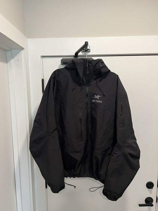 Arc'Teryx Arcteryx Alpha SV Goretex Jacket | Grailed