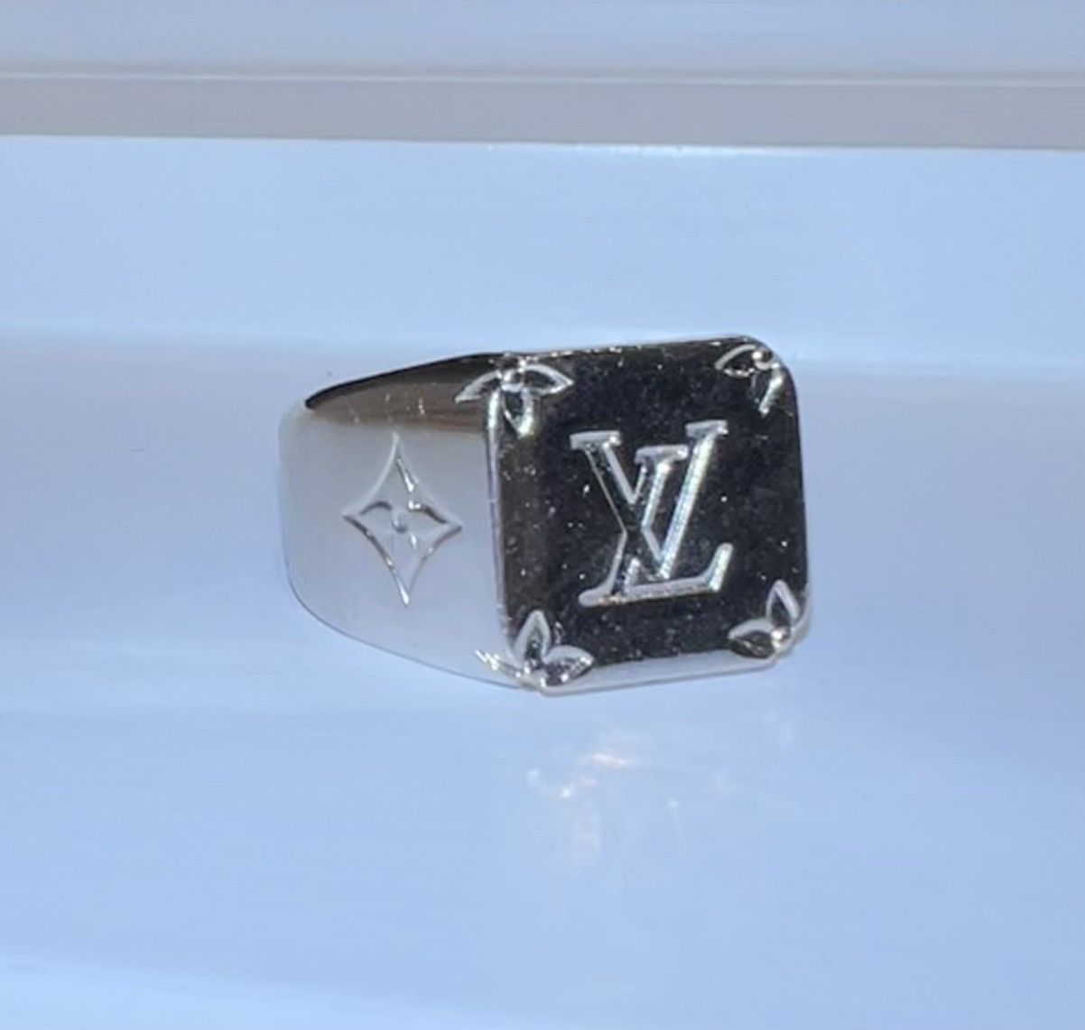 Louis Vuitton Louis Vuitton Mongram Silver Signet Ring | Grailed