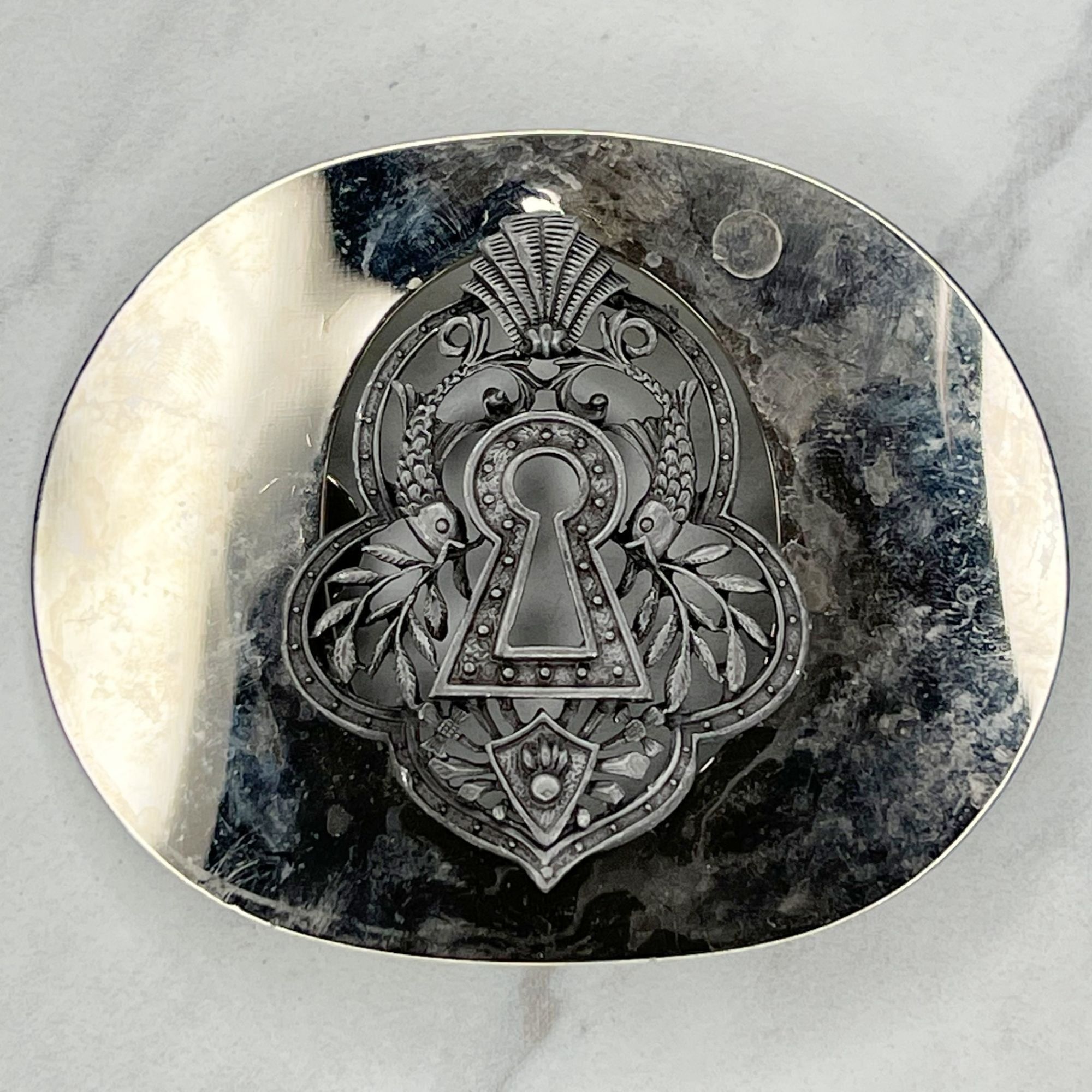 Vintage Vintage Silver Tone Ornate Key Lock Flying Birds Belt Buckle ...