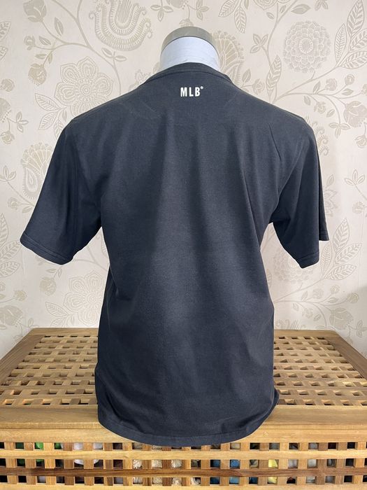 Vintage Major League Baseball MLB Teams Logo Vintage Copyright 2005 ...