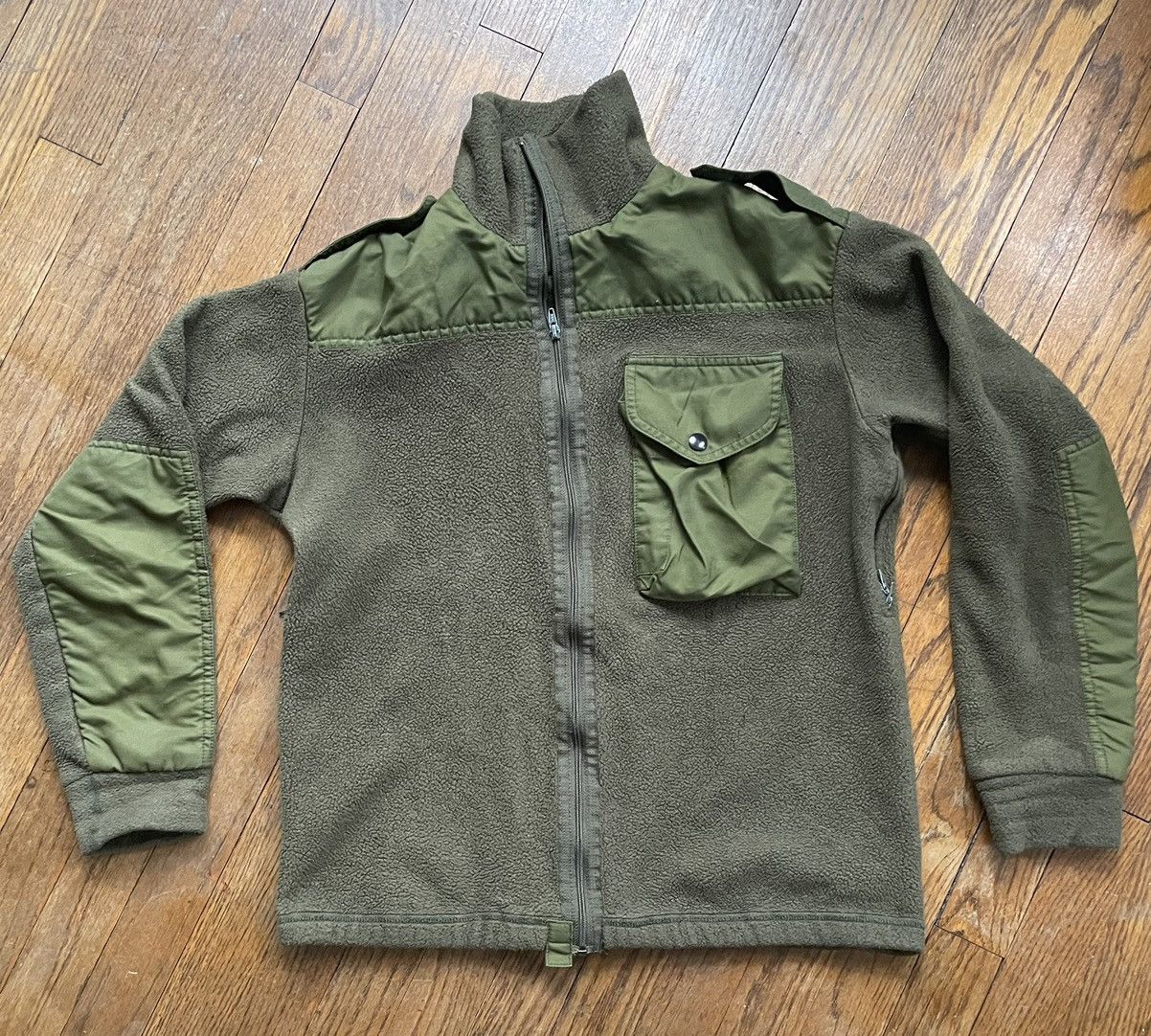 Vintage Vintage Canadian Army Fleece | Grailed