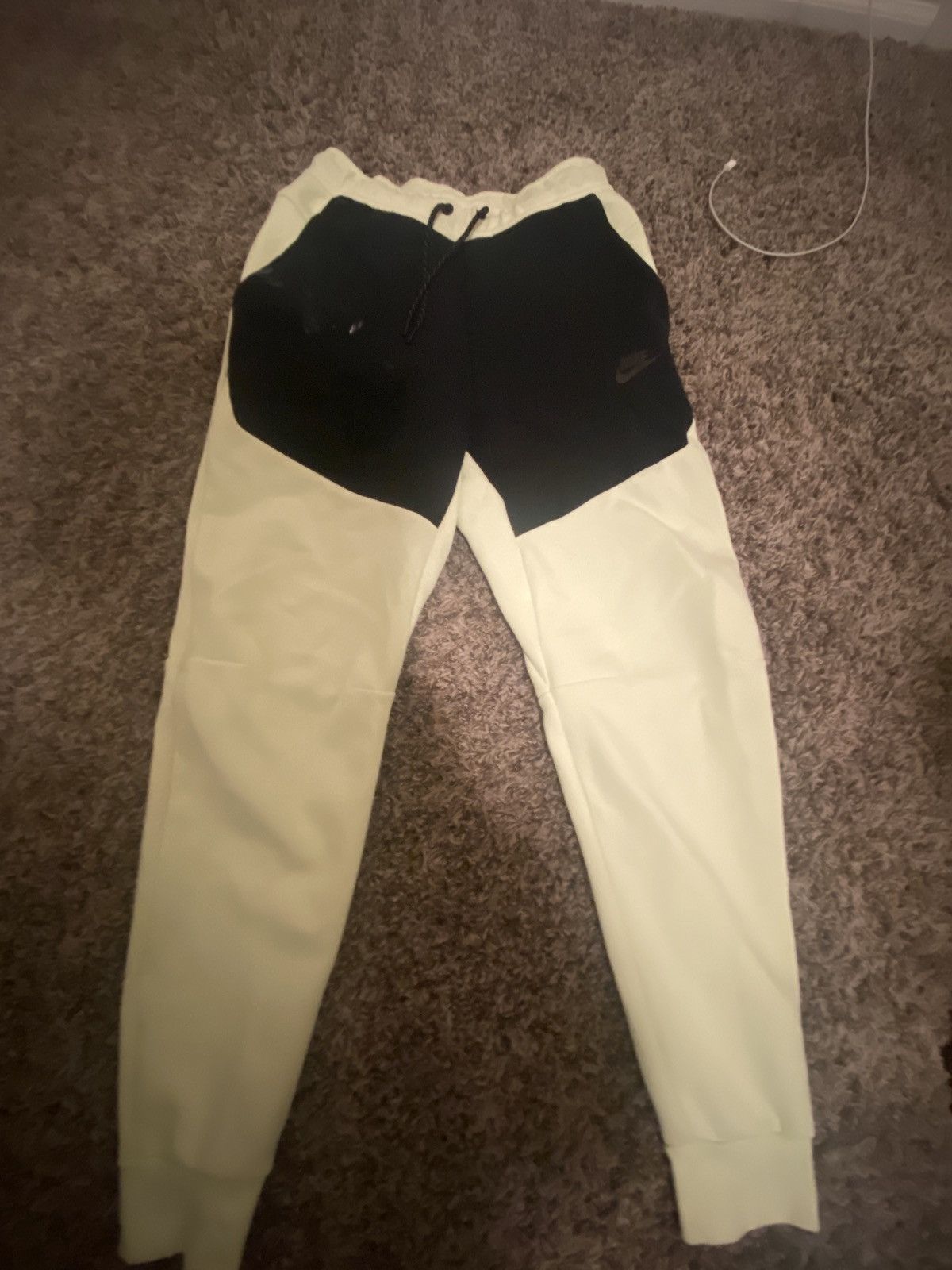 Nike NIKE TECH FLEECE SWEATS | Grailed