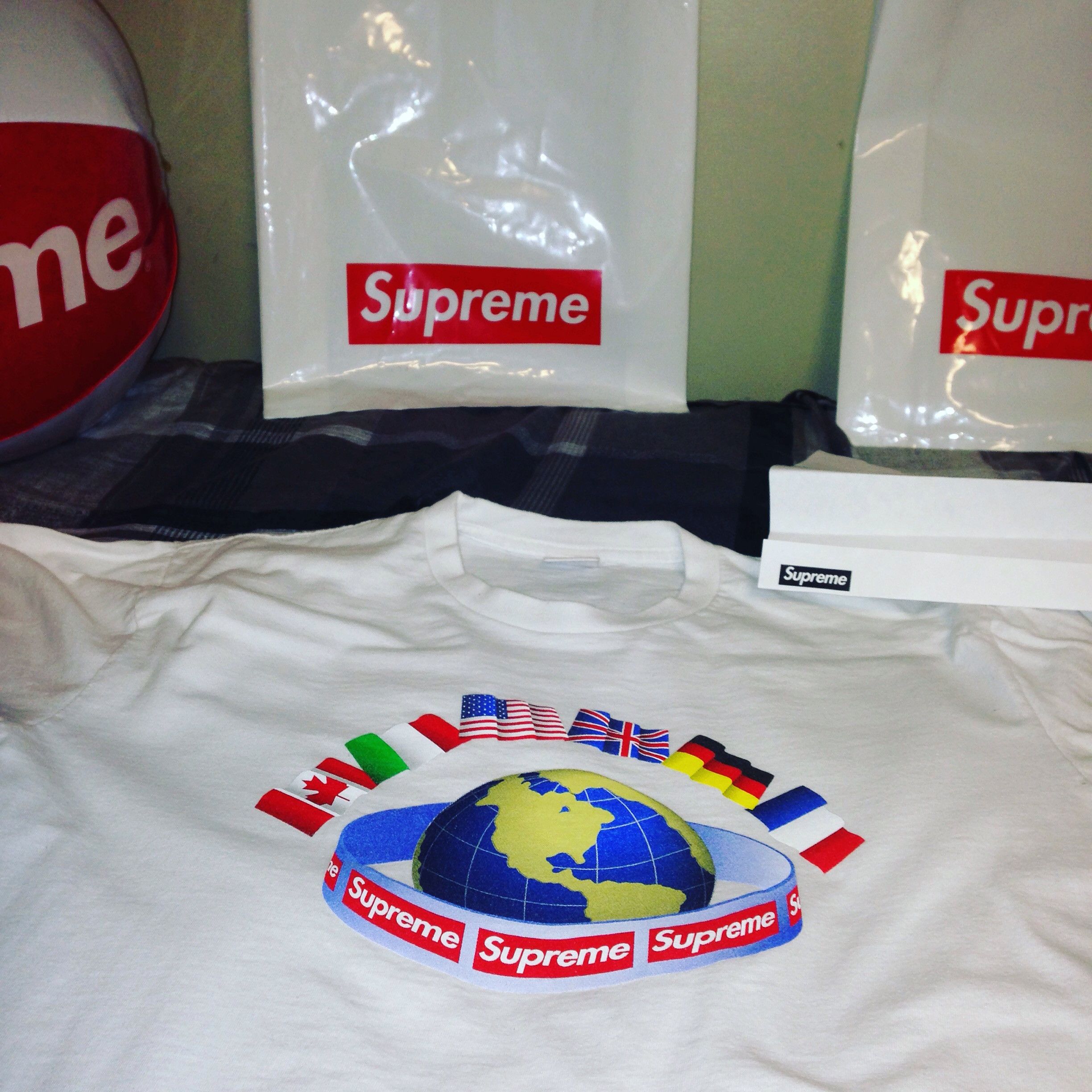 Supreme World Flags Tee | Grailed