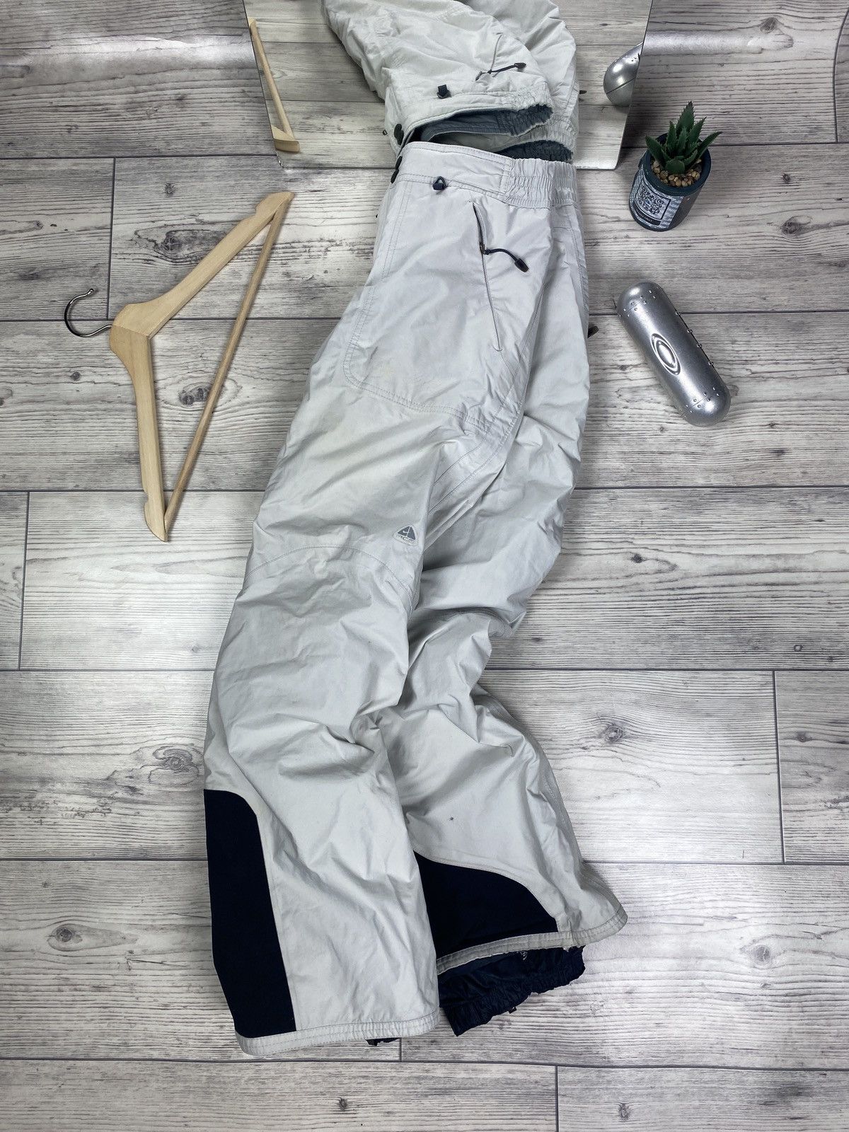 Nike ACG × Outdoor Life Nike ACG ski pants | Grailed