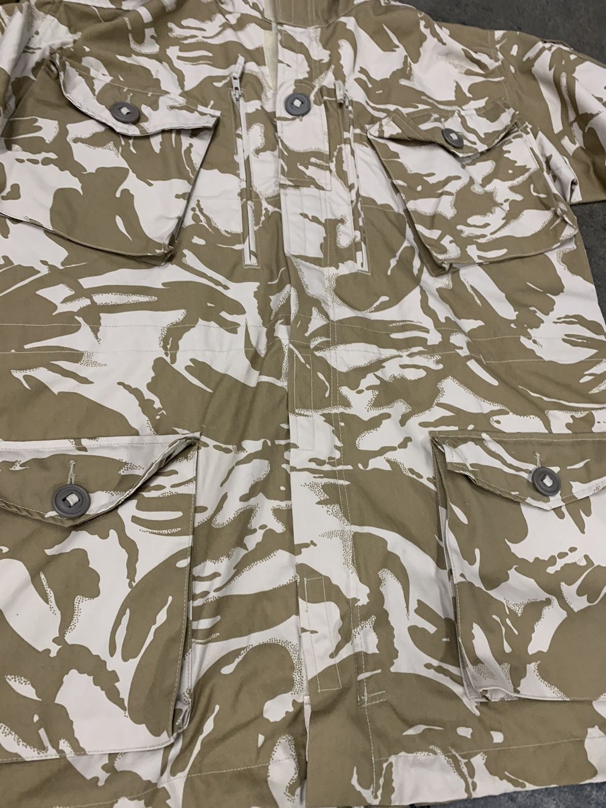 Military × Streetwear × Vintage Vintage 1990s British DPM Windproof ...