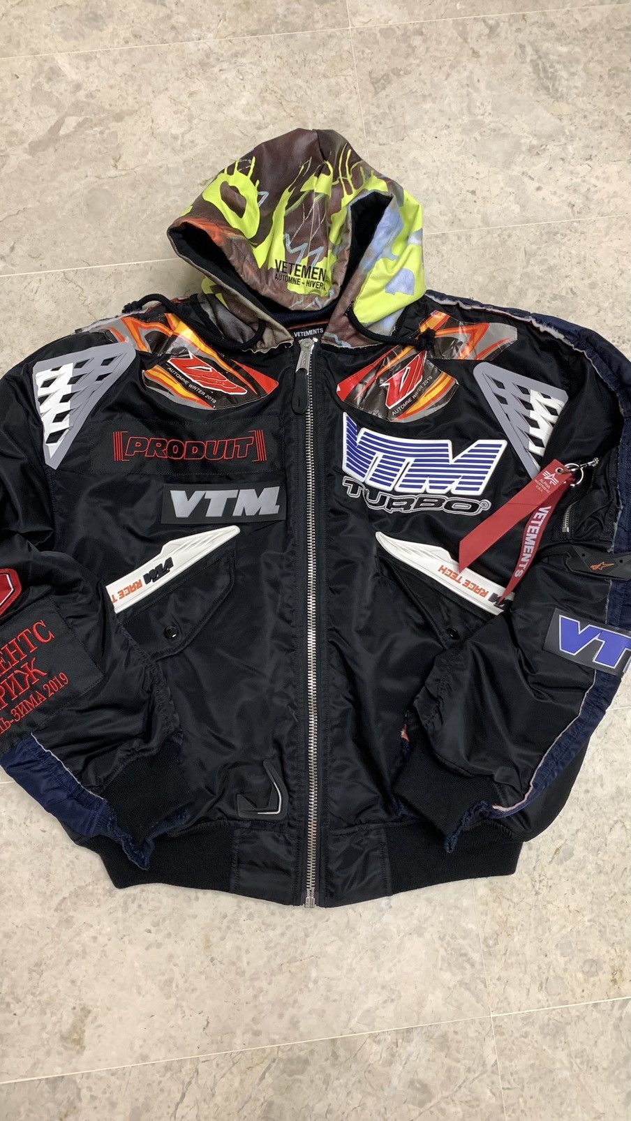 Alpha Industries × Vetements Vetements x Alpha Industries 2019 oversize ...