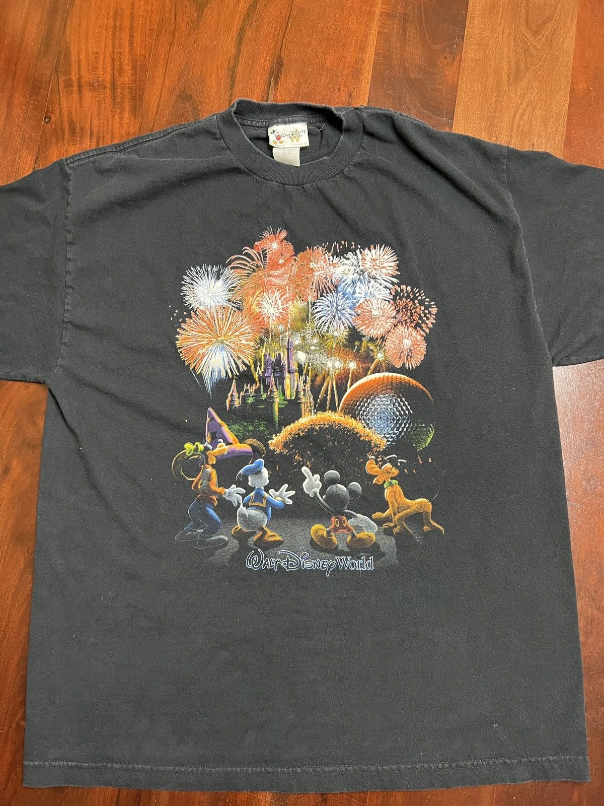 Disney Walt Disney World Fireworks at Cinderella Castle 1990s | Grailed