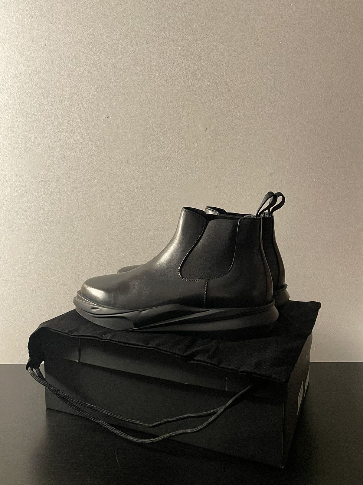1017 ALYX 9SM Mono Chelsea Boot | Grailed