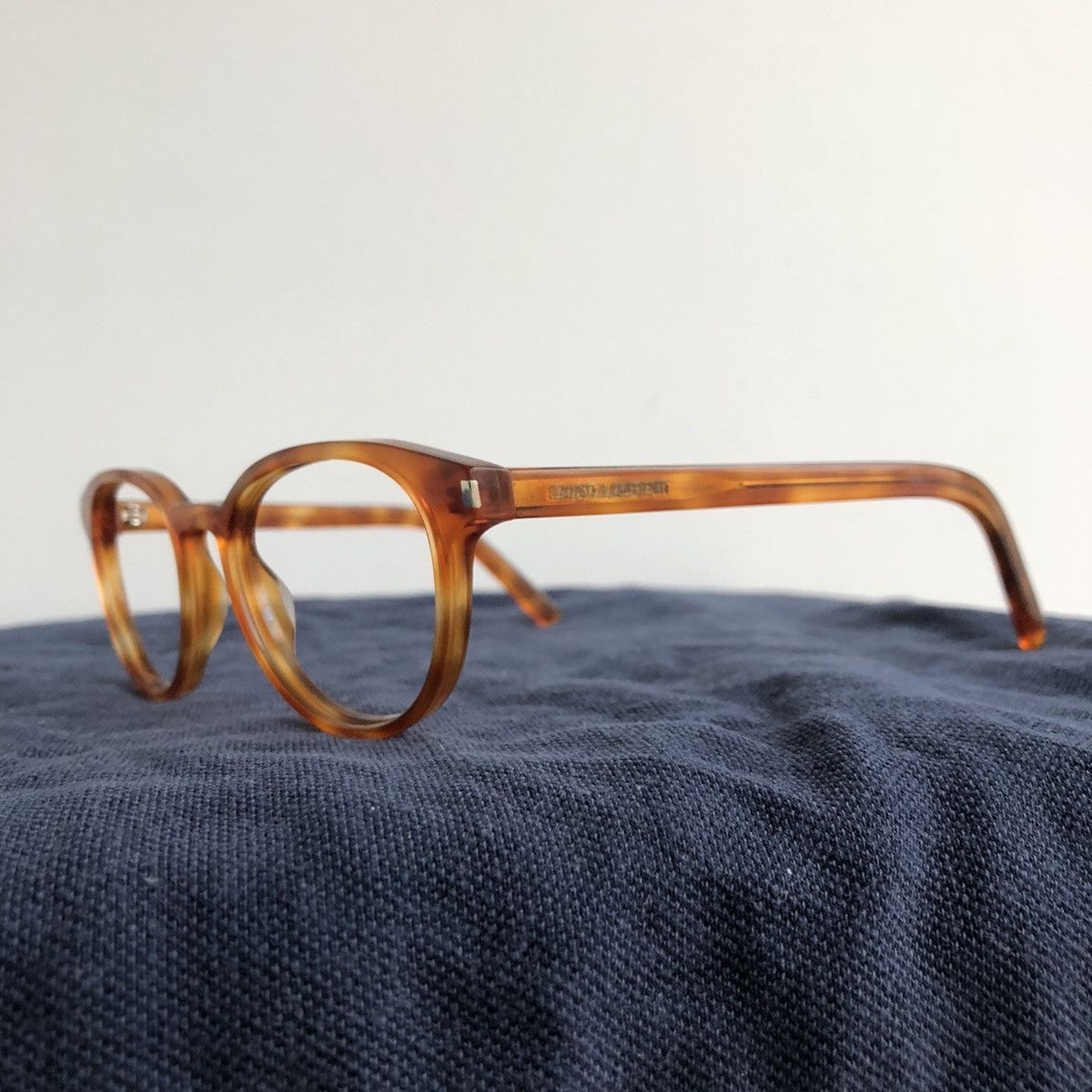 Saint Laurent Paris CLASSIC 10 tortoise frames | Grailed