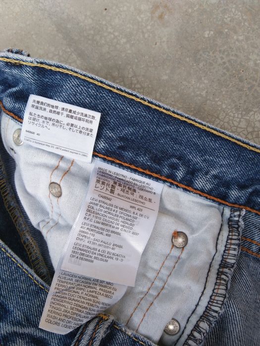 Vintage Vintage Levi's Jeans 505 Light Wash Denim 33x33.5 | Grailed