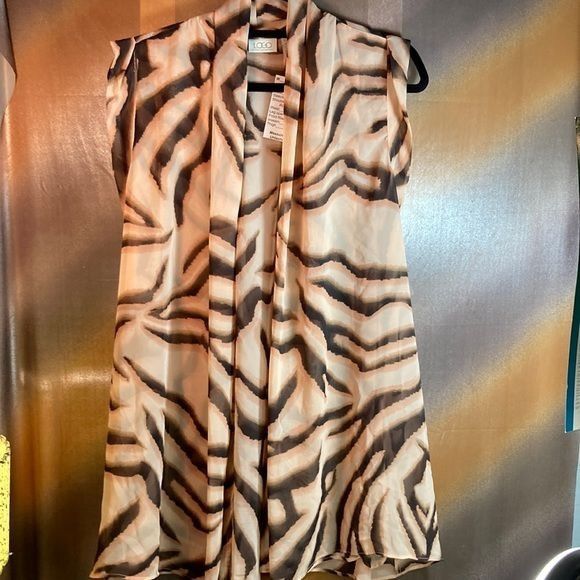 Designer Logo Lori Goldstein sheer tiger stripe vest. Size 1X. 52” ch ...