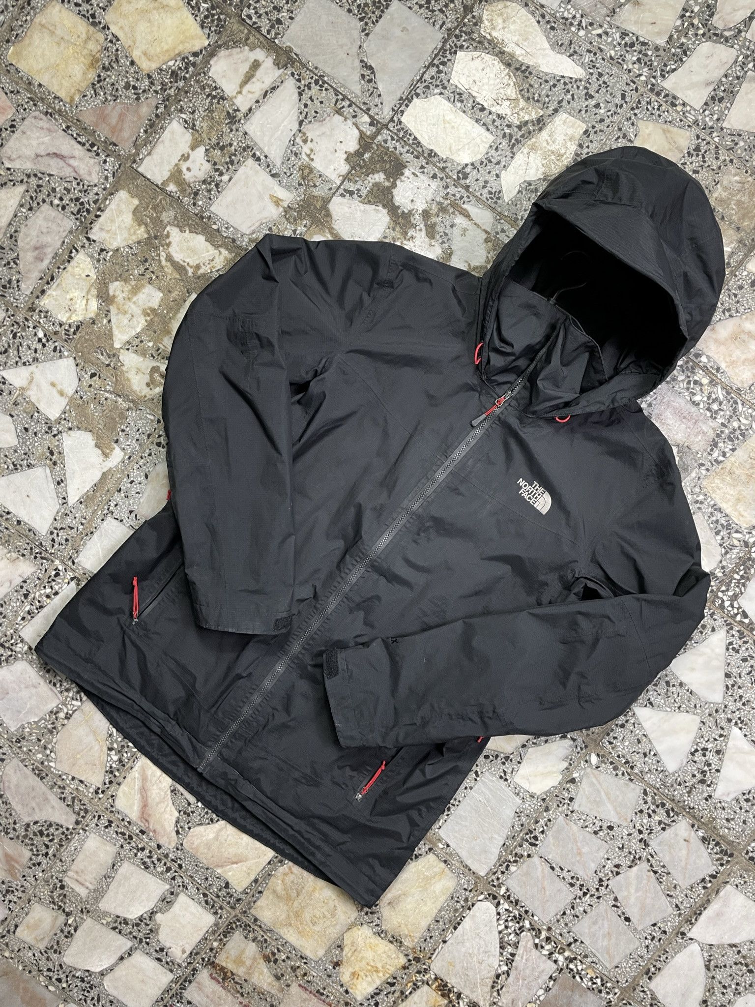The North Face THE NORTH FACE TNF GORE TEX BLACK WINDBREAKER JACKET ...