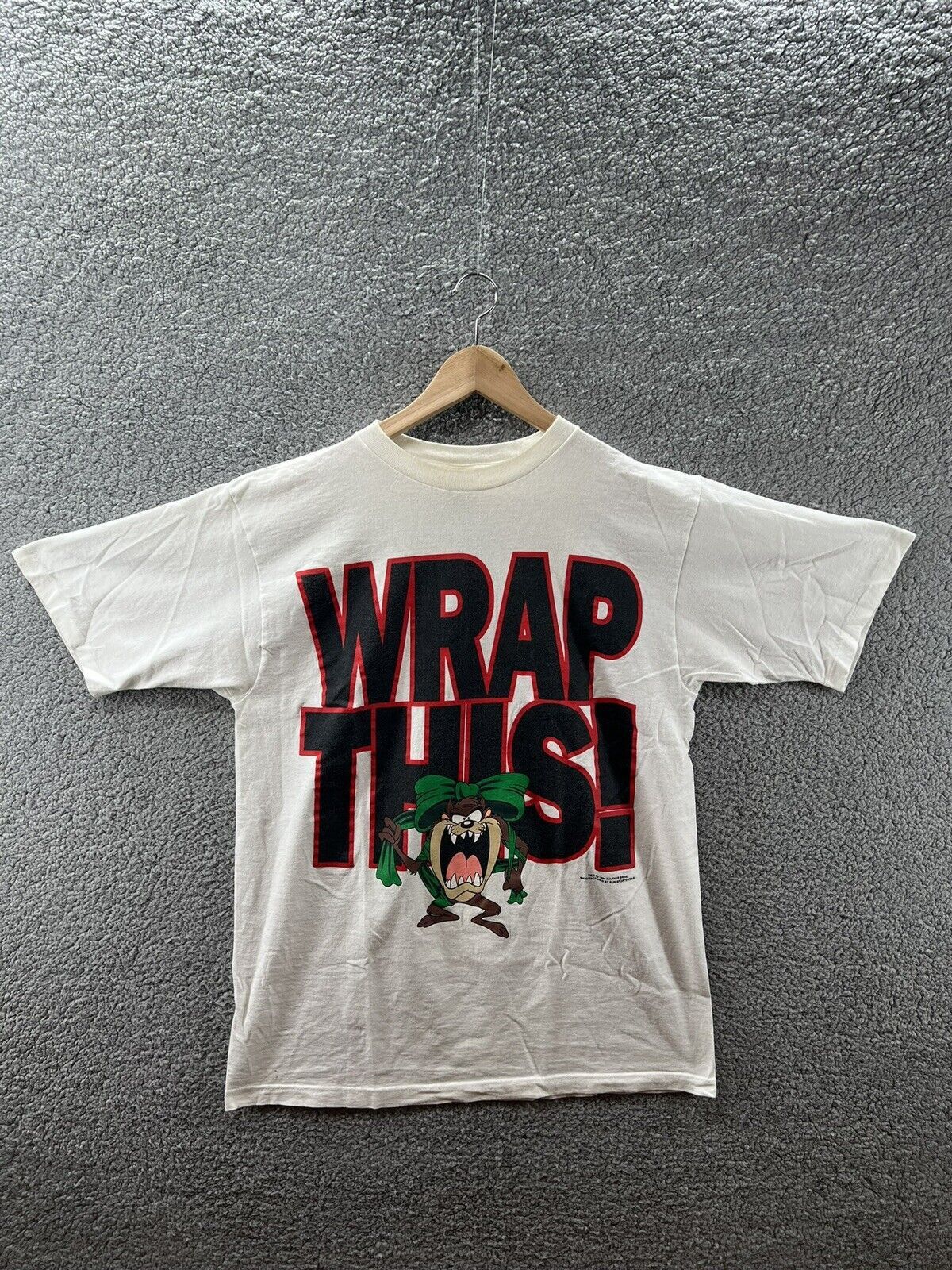 Other Sun Sportswear Basics Vintage 1994 taz "Wrap This" Looney Tu ...