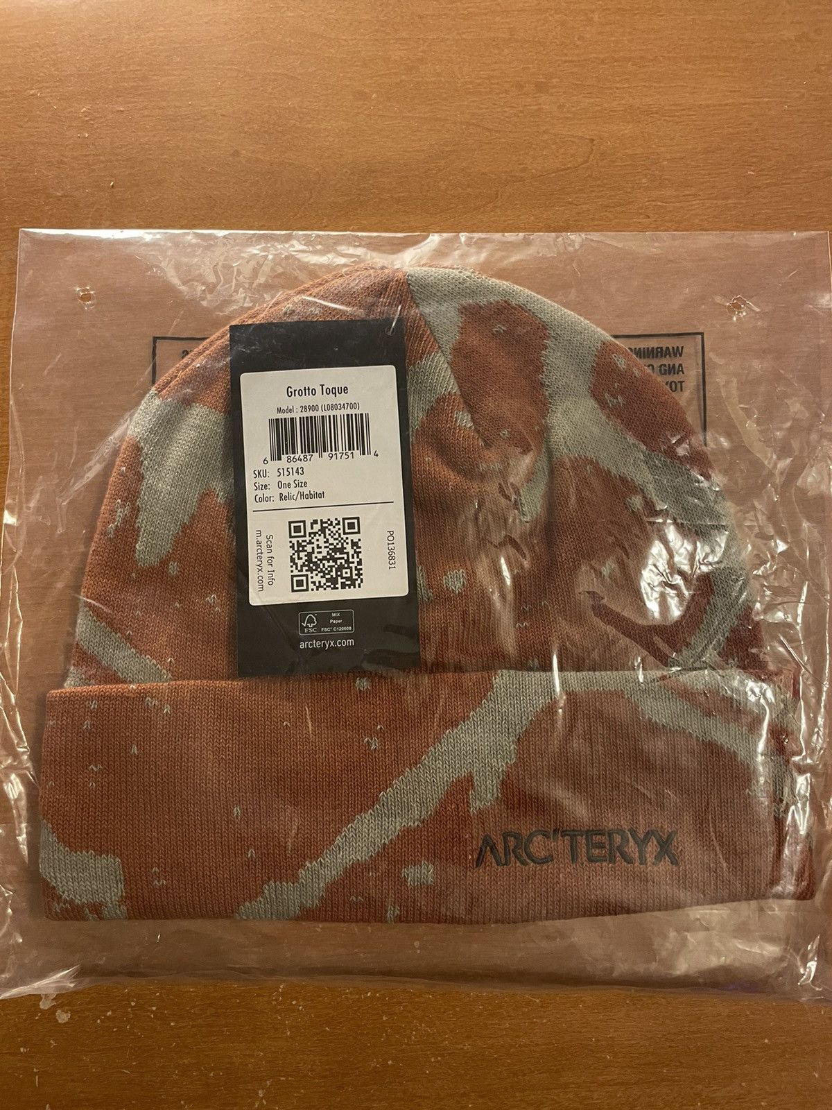 Arc'Teryx Grotto Toque Beanie | Grailed