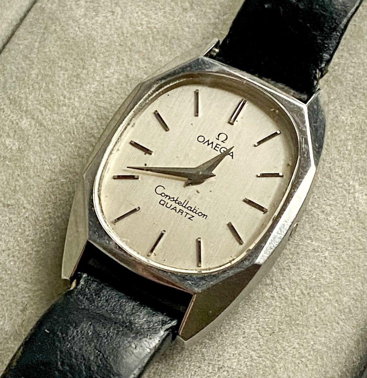 Omega Omega Authentic Constellation Small Swiss Watch | Grailed