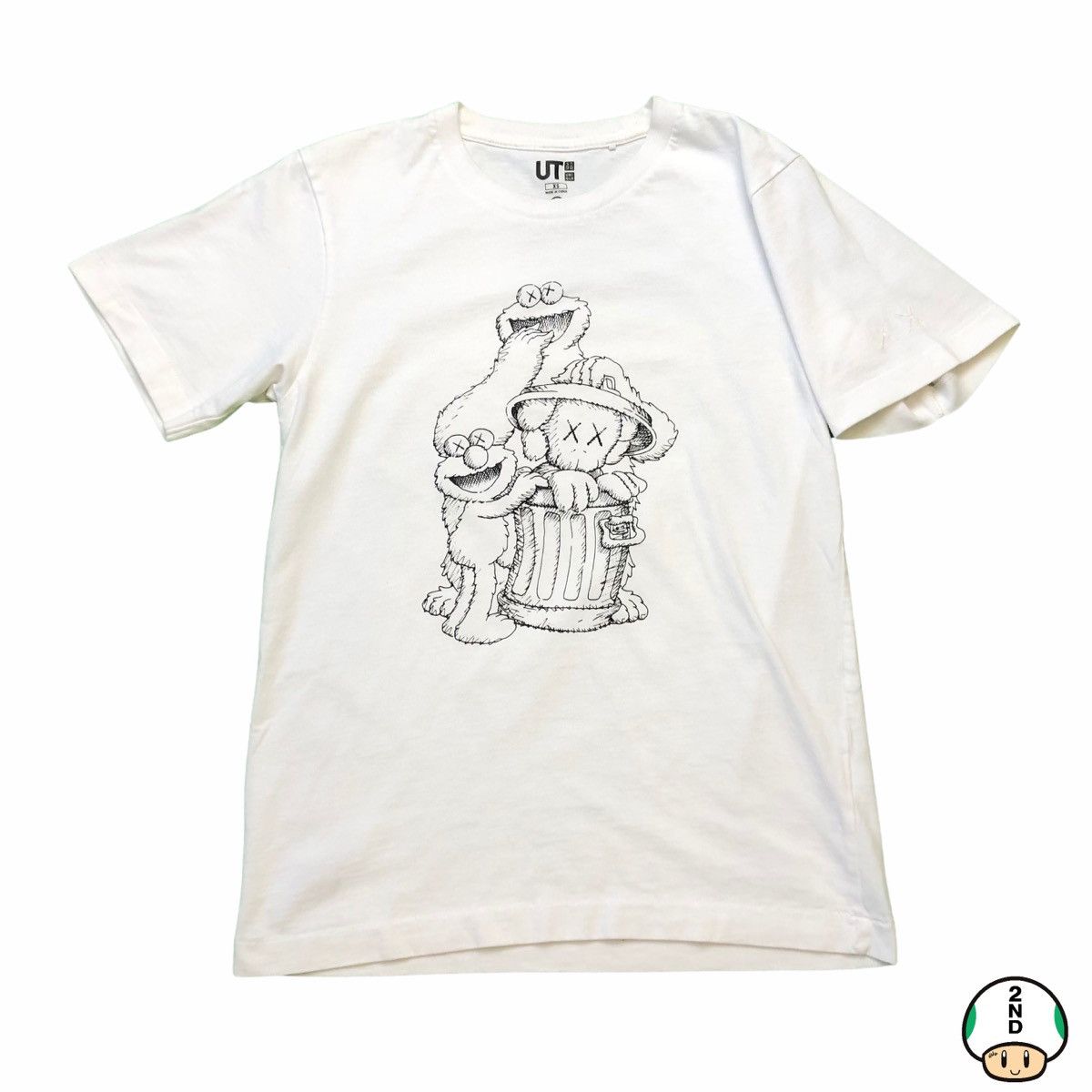 Kaws × Streetwear × Uniqlo KAWS x Uniqlo x Sesame Street Companion ...