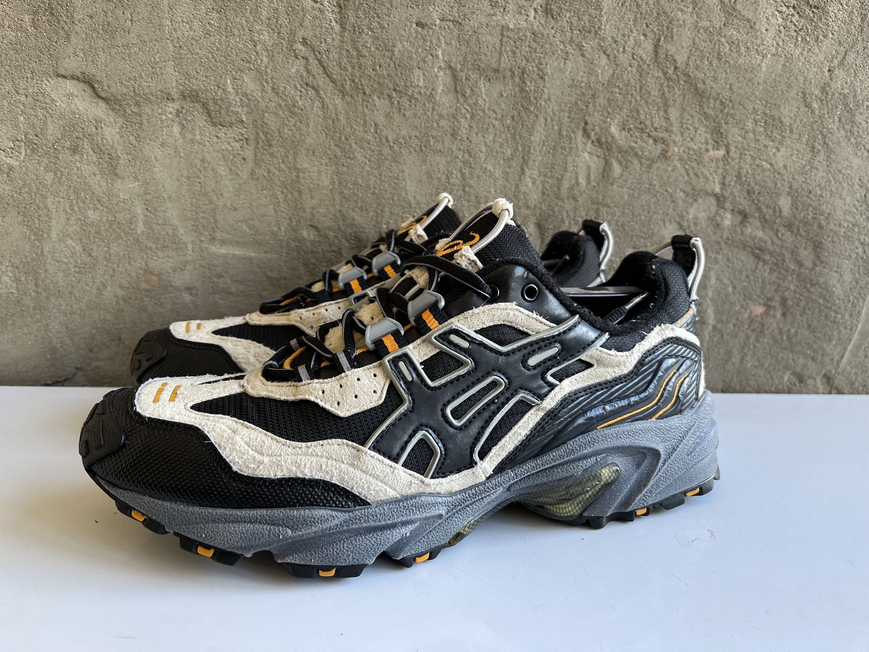 Asics × Streetwear × Vintage Vintage Asics Trabuco 90s Rare | Grailed