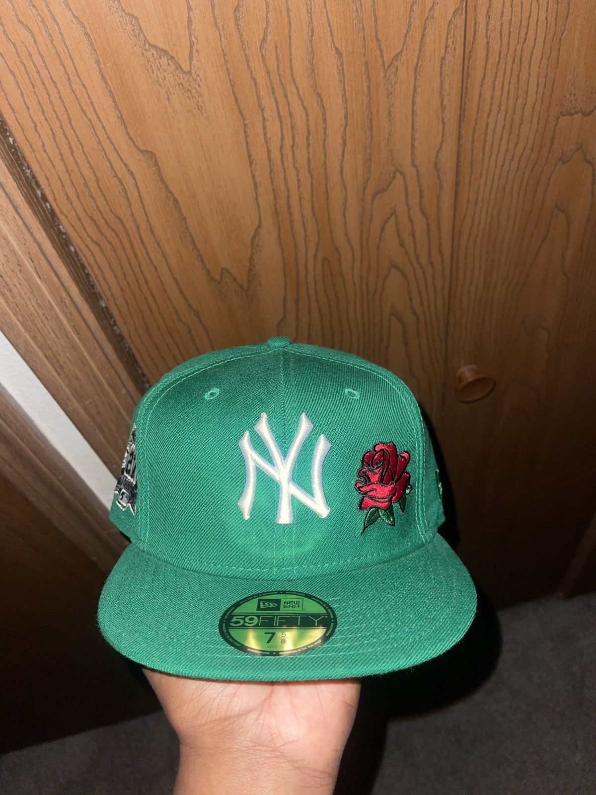 Lids New York Yankees 27 World Champions + Apple/Rose Patch | Grailed