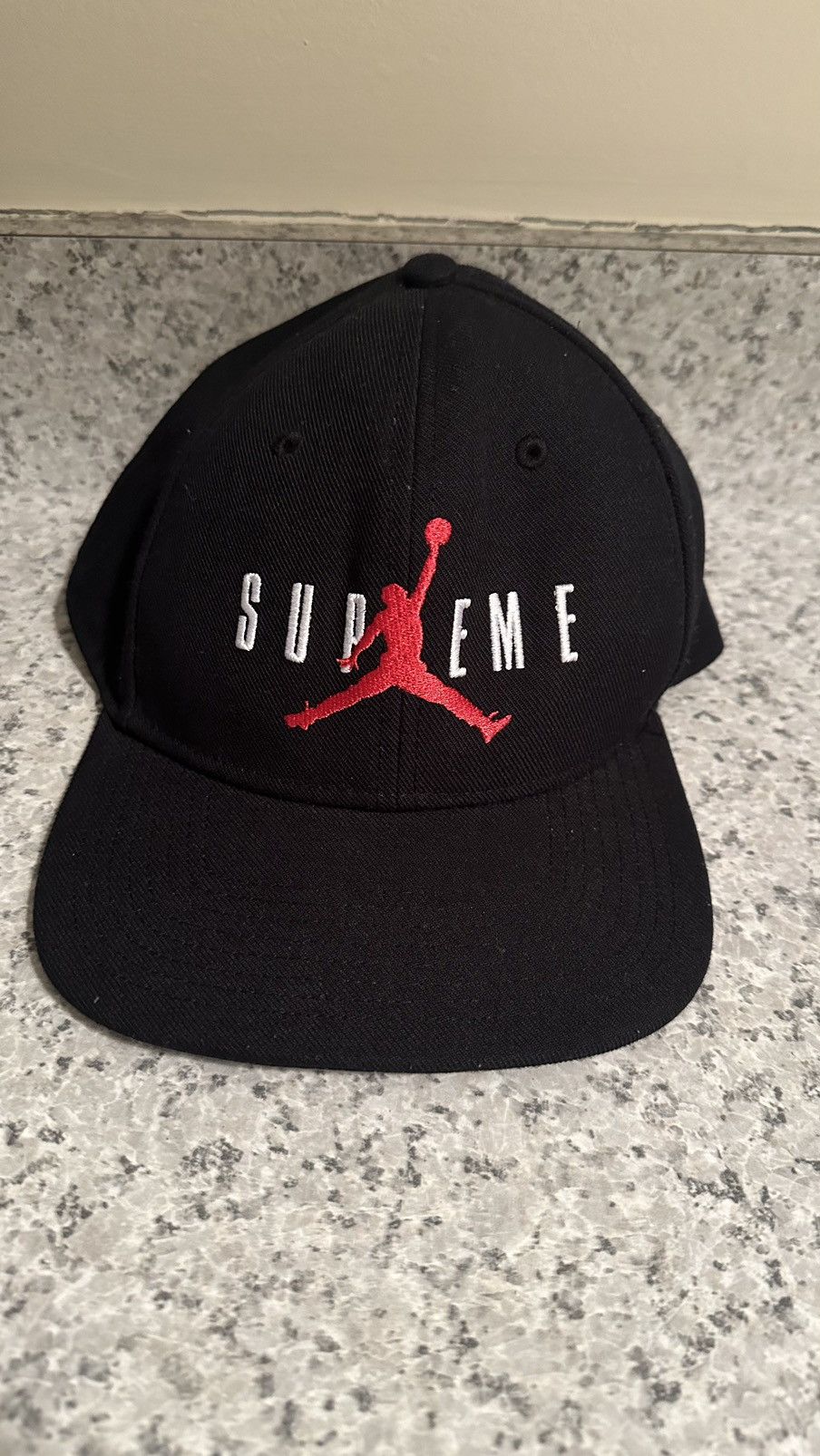 Supreme SUPREME JORDAN SNAPBACK HAT | Grailed