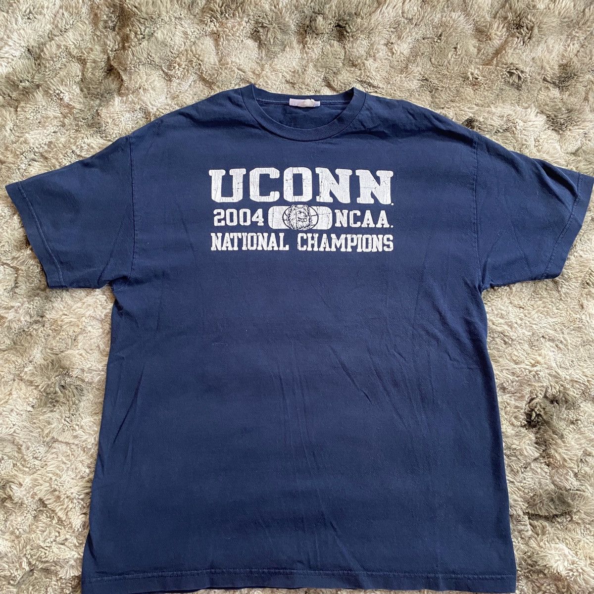 Vintage 2004 Uconn Huskies National Championship T Shirt | Grailed