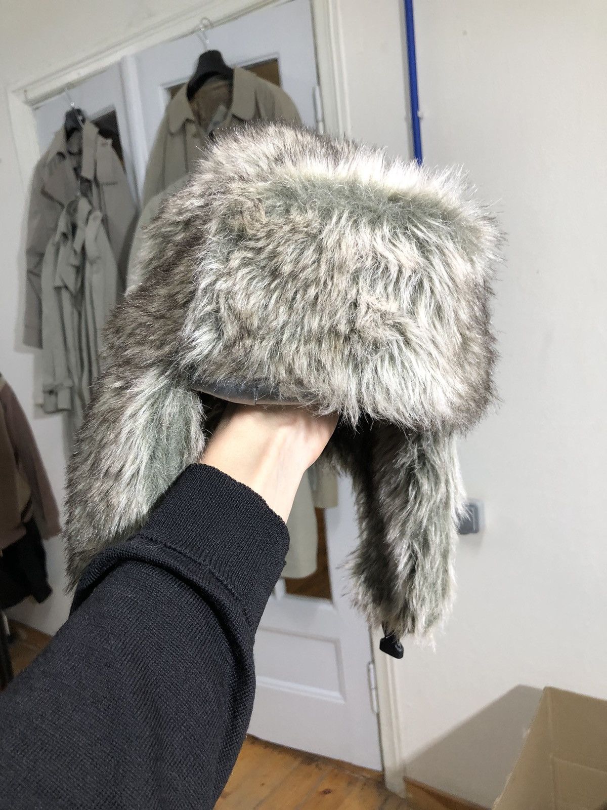 Vintage Vintage 90’s Ushanka furry mohair fuzzy trapper winter hat ...