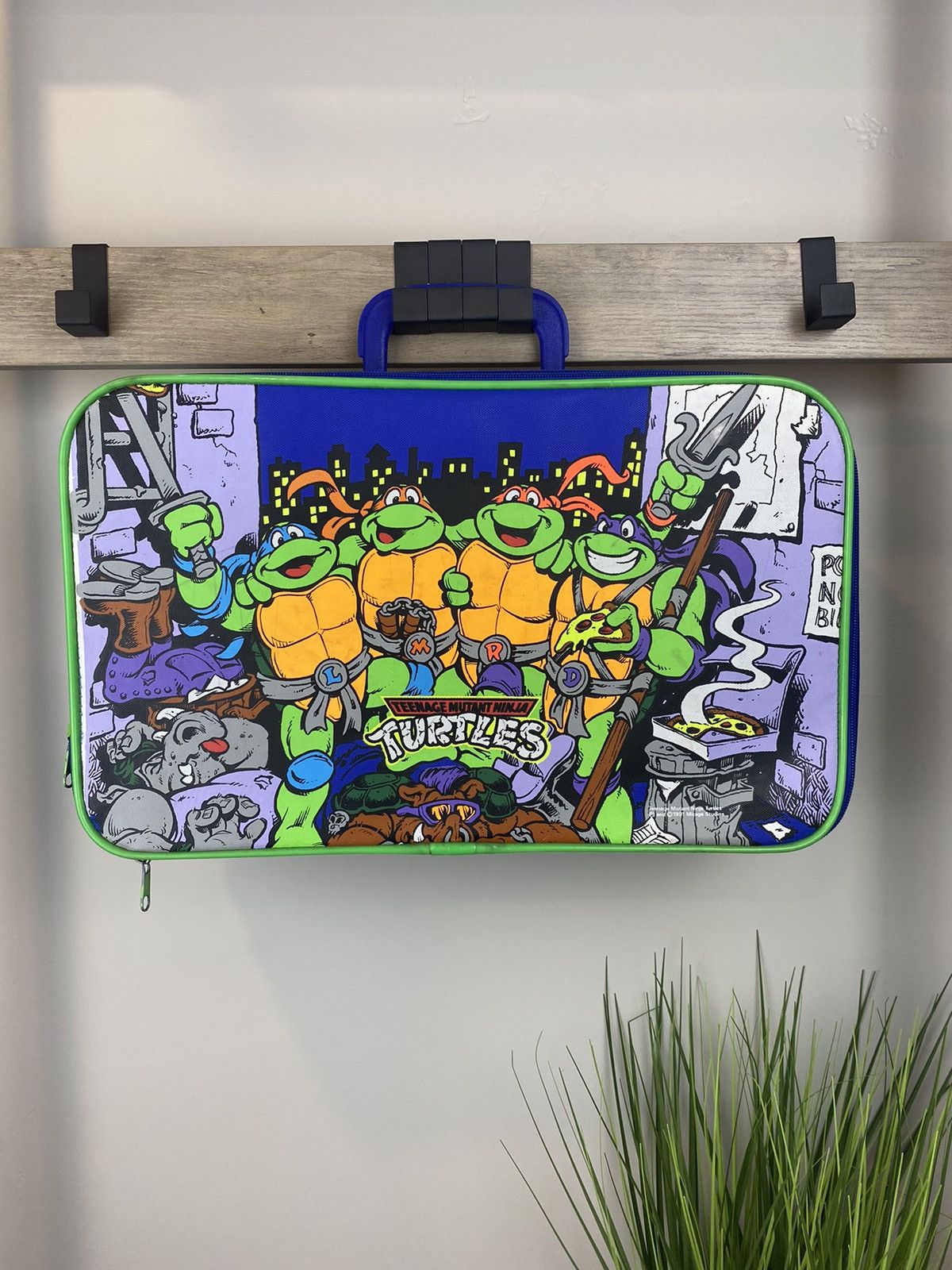 Mirage × Vintage Vintage 1991 Teenage Mutant Ninja Turtles Mirage ...