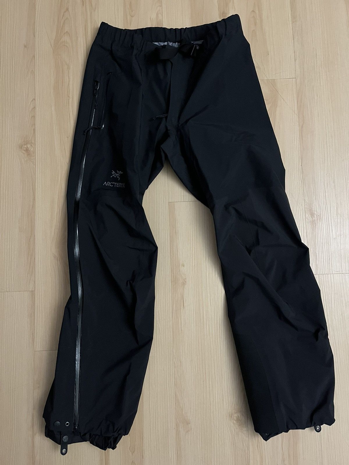 Arc'teryx arcteryx beta ar goretex pants black | Grailed
