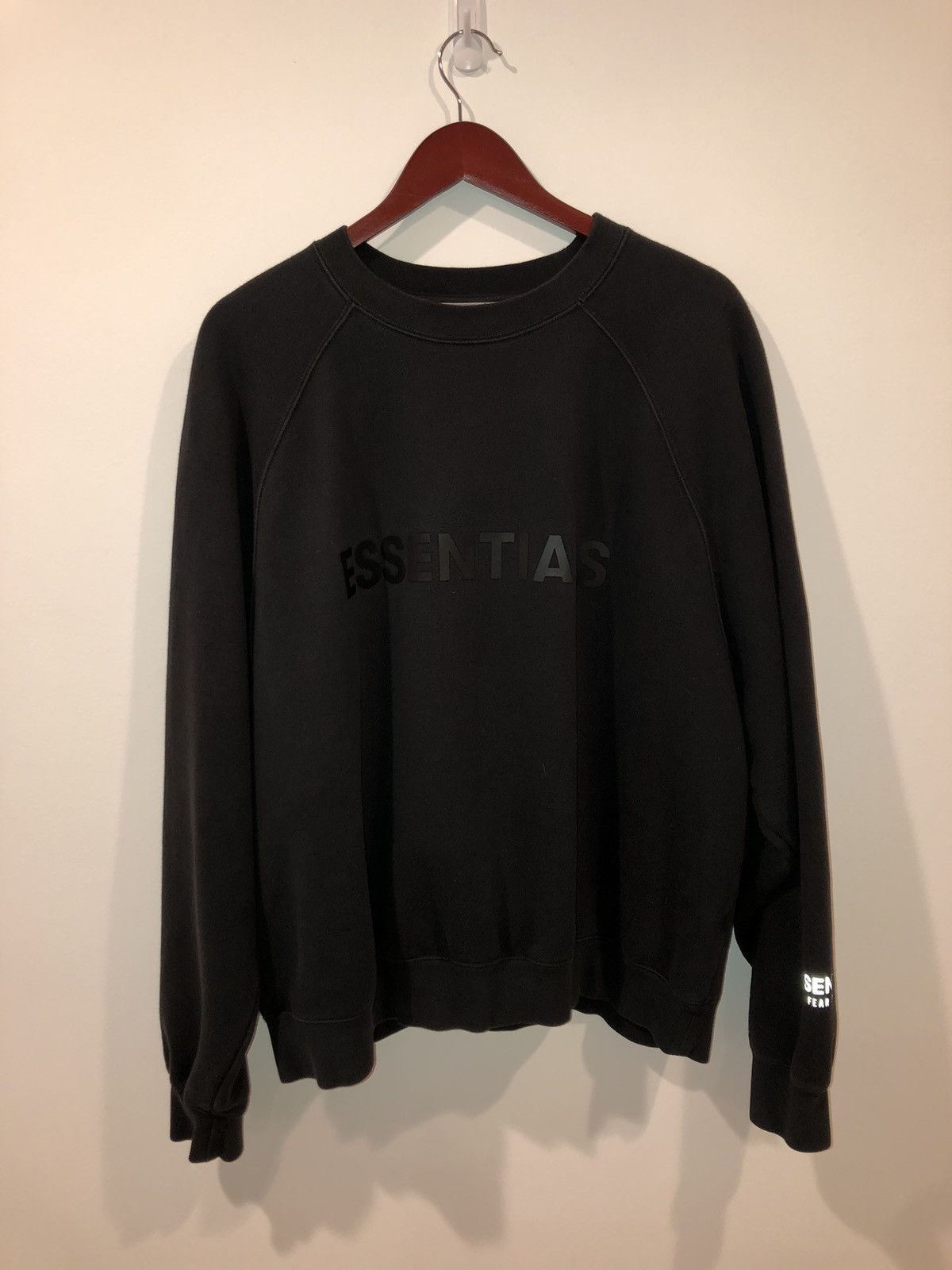 Essentials × Fear of God Fear of God Essentials Black Crewneck SS20 ...