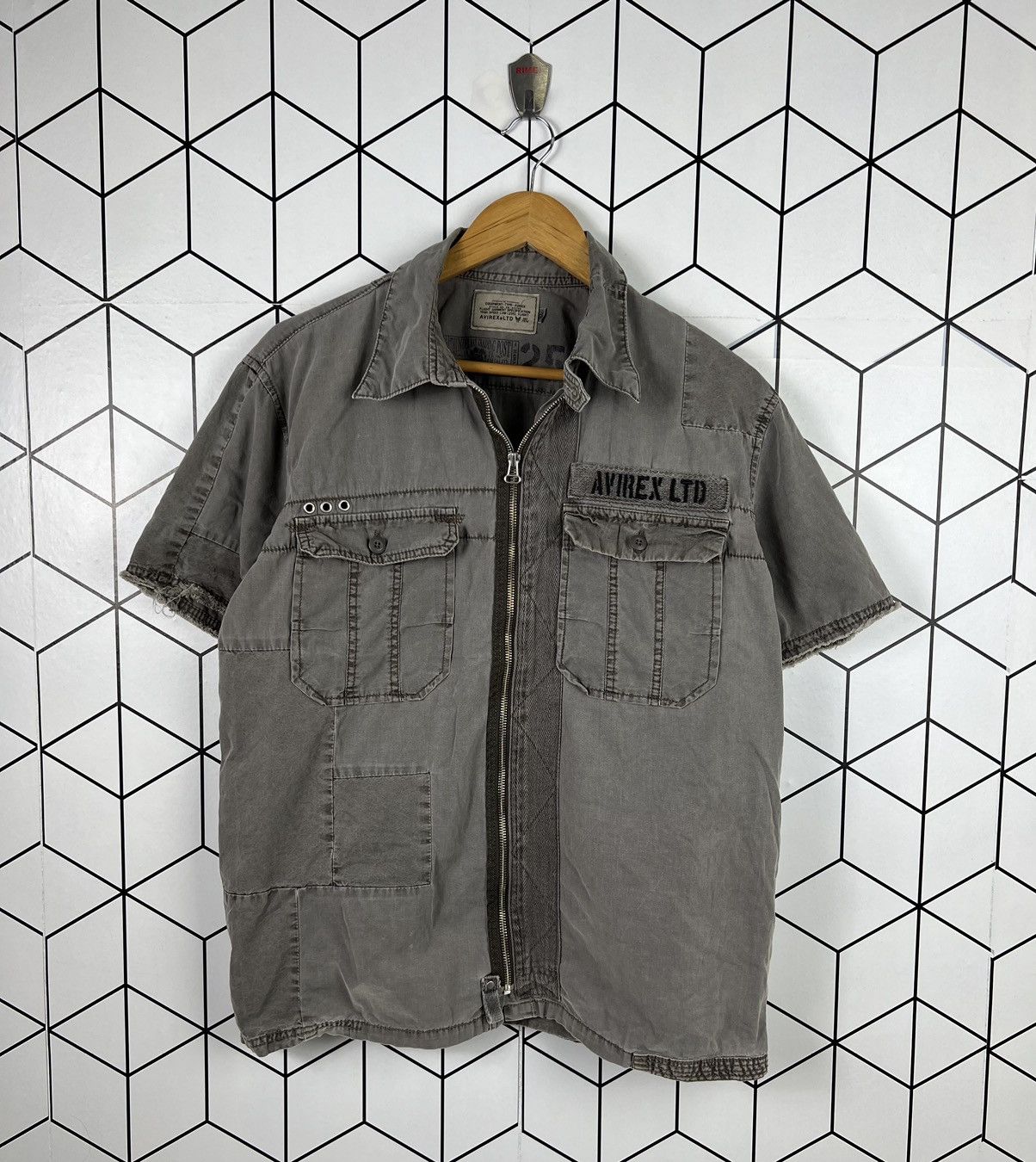 Avirex × Military × Vintage AVIREX MILITARY RIPPED JACKET US ARMY | Grailed