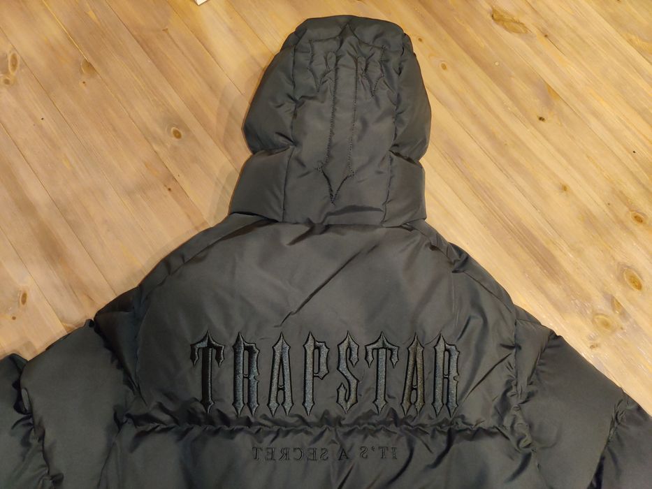 Trapstar London Trapstar Decoded Hooded Puffer 2.0 Blackout Edition ...