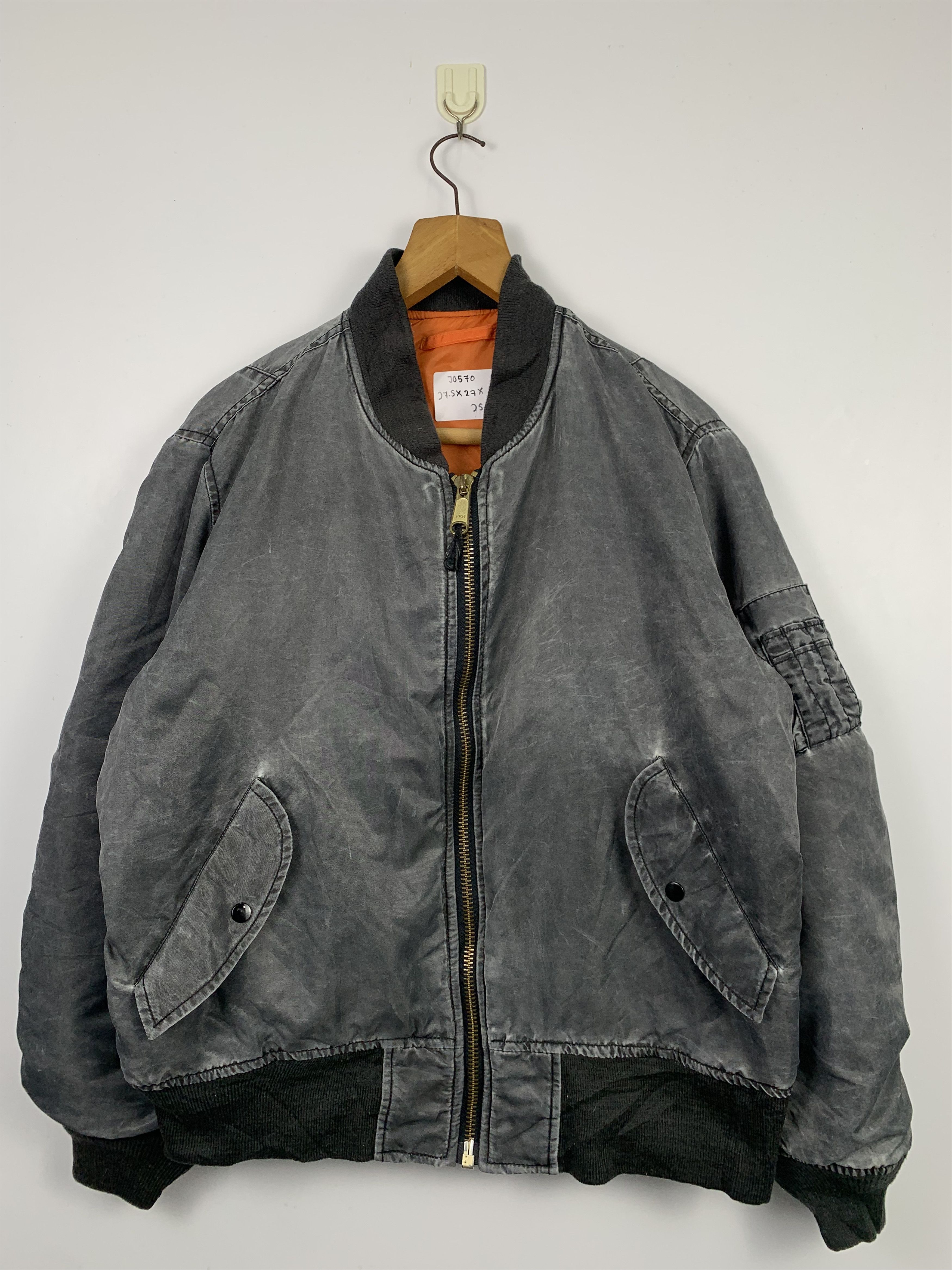 Alpha Industries × Ma 1 × Vintage Vintage Alpha Industries Faded Rugged ...